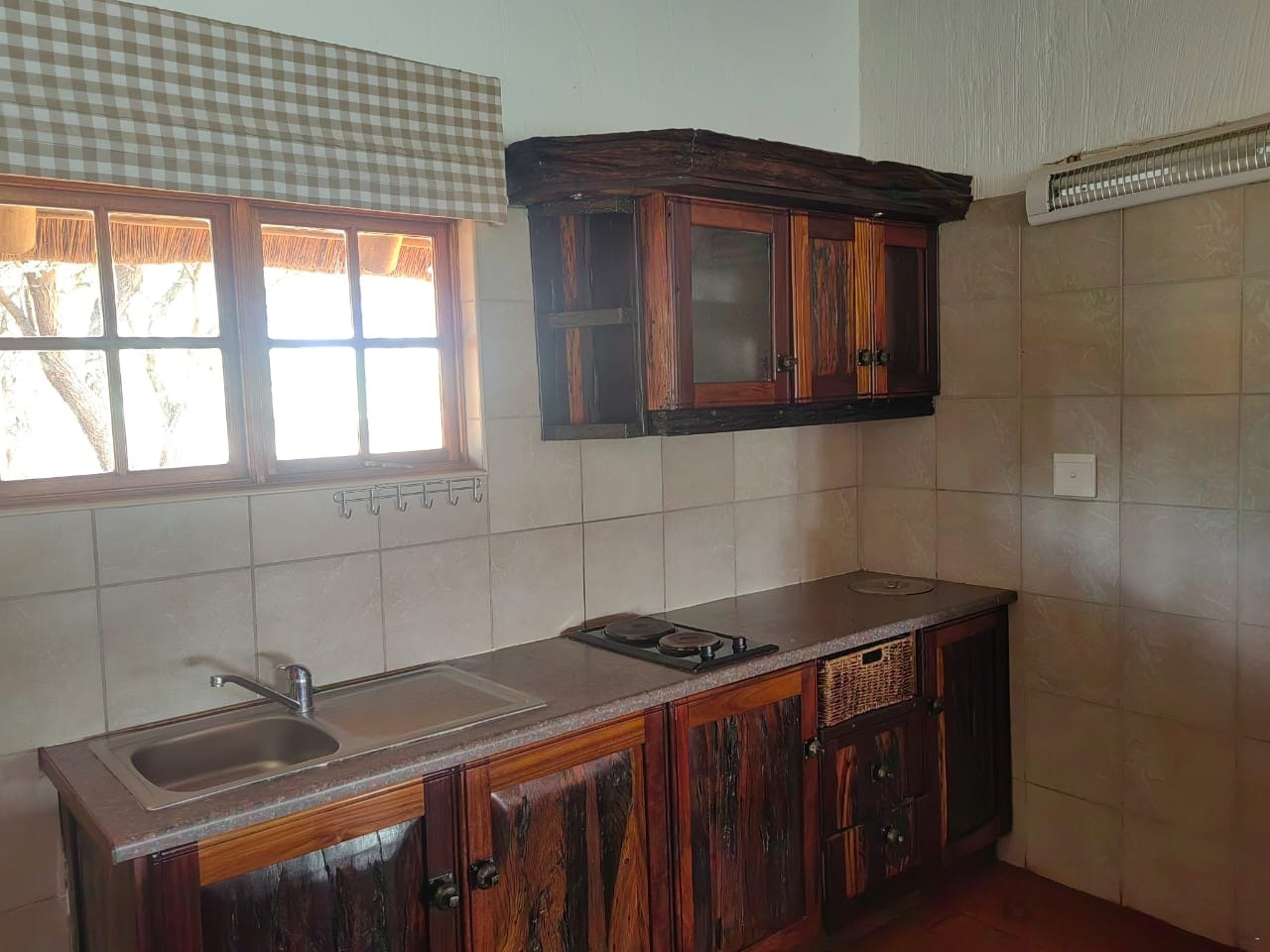 Kandirri Game Lodge | LekkeSlaap