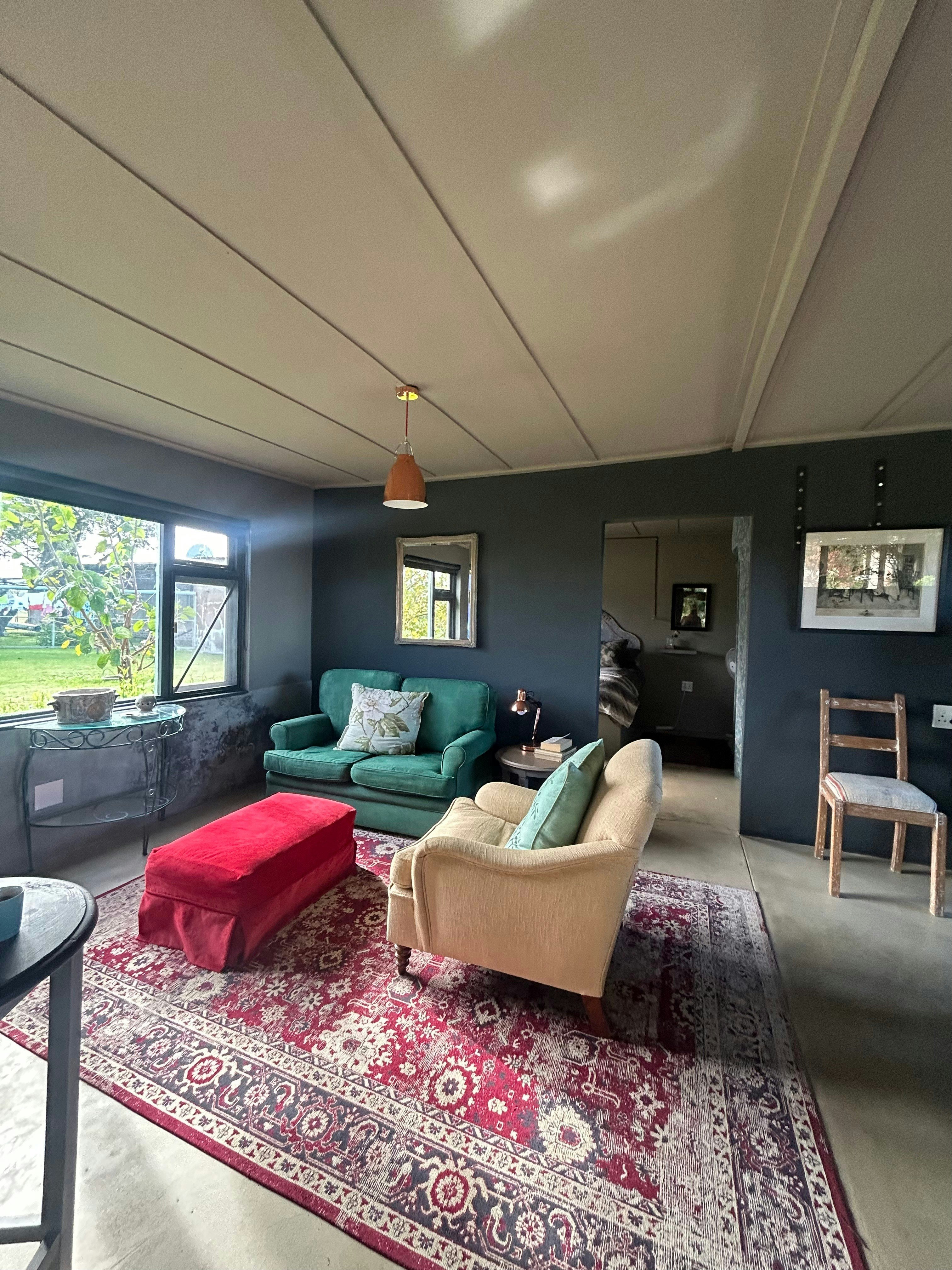 The Chicken Lodge - Charming Farm Cottage | Rates