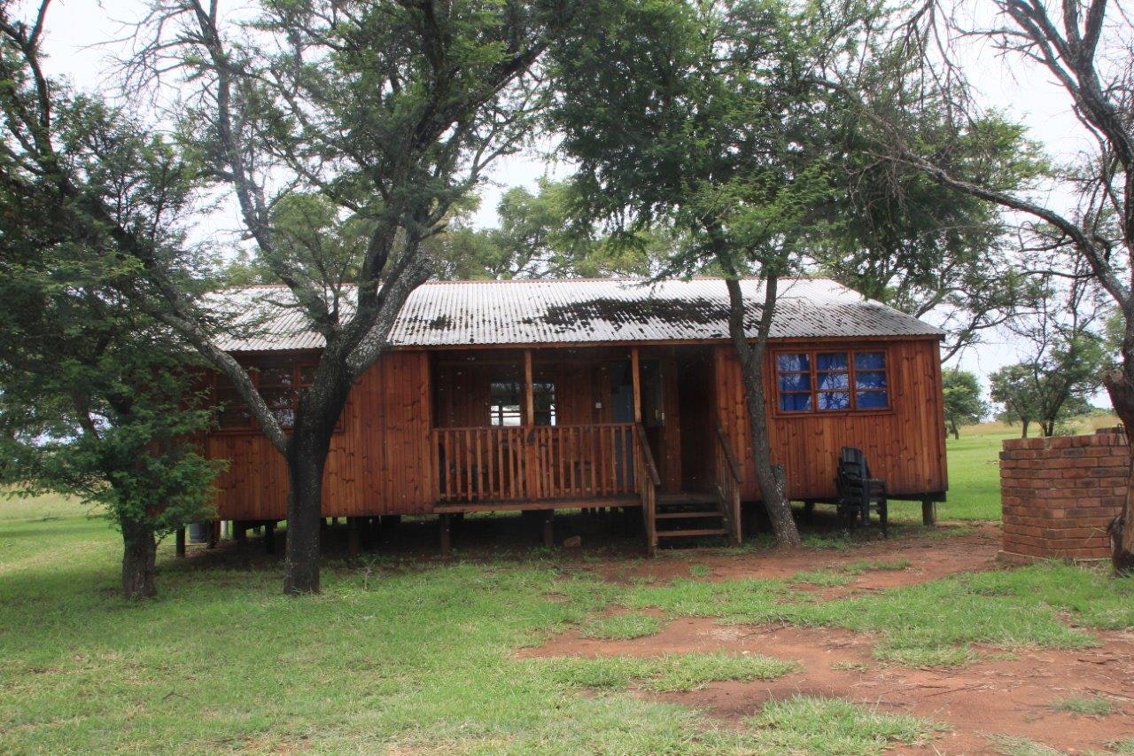 Villa Maroela Game Lodge | LekkeSlaap