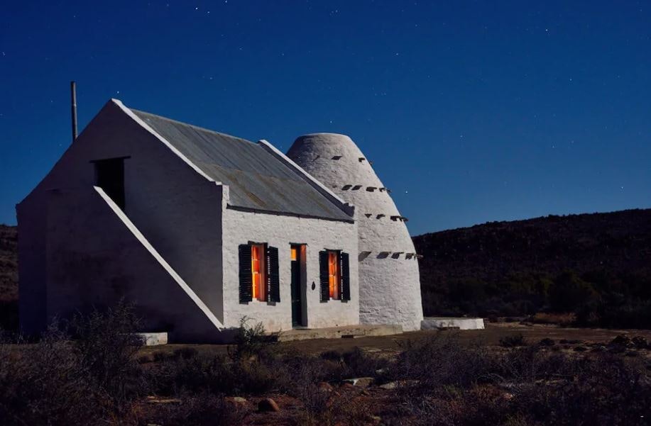 Stuurmansfontein Corbelled House | LekkeSlaap