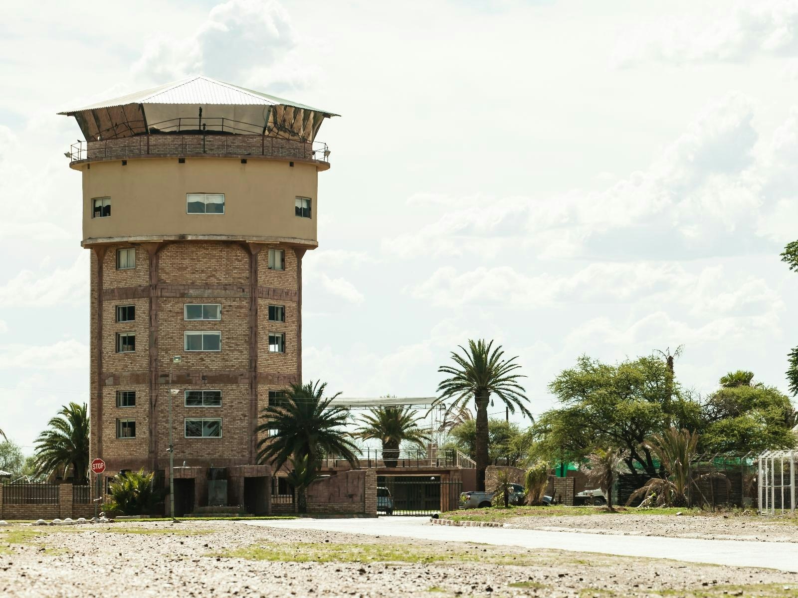 Victory Towers Suites | LekkeSlaap