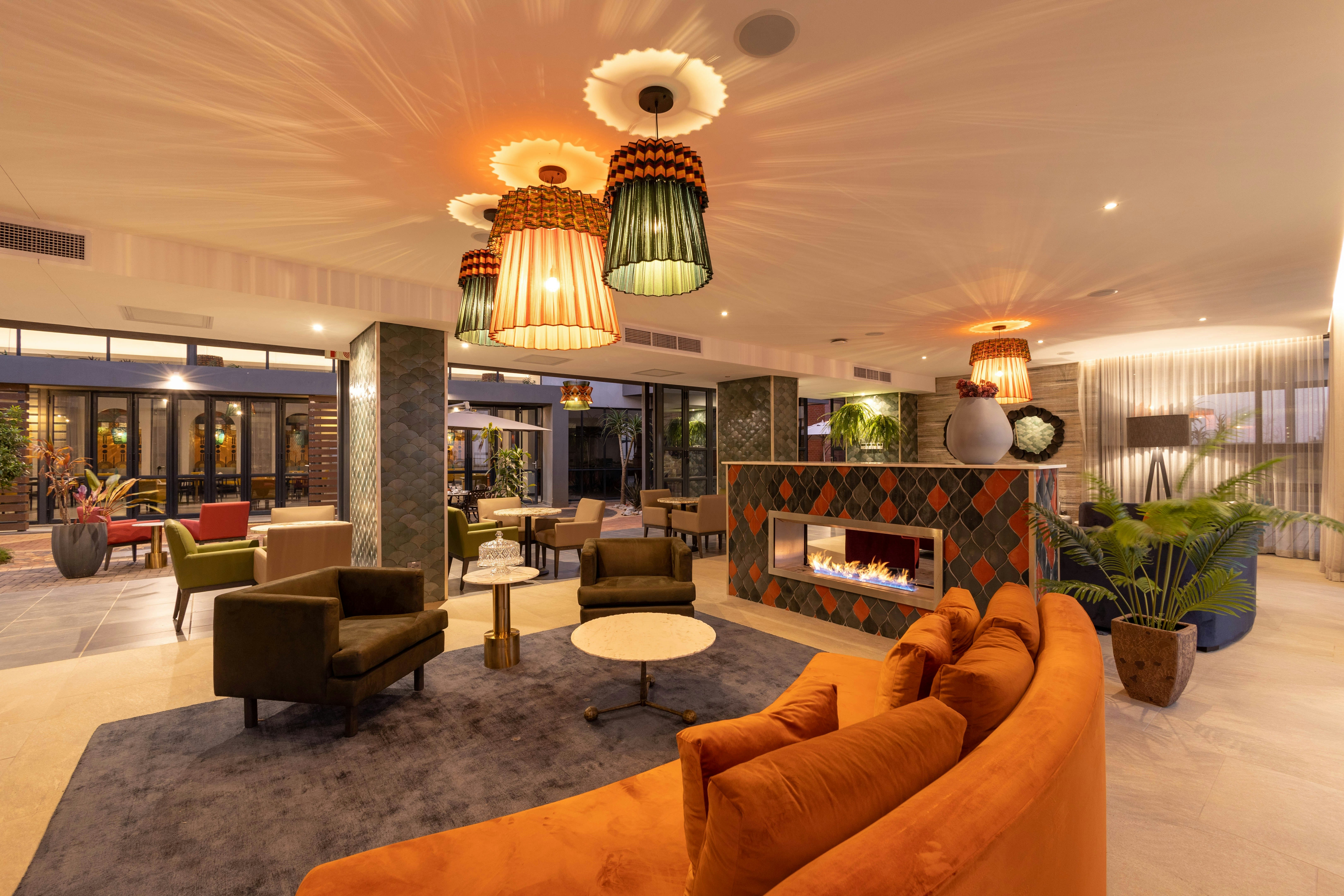 Angels View Hotel | LekkeSlaap