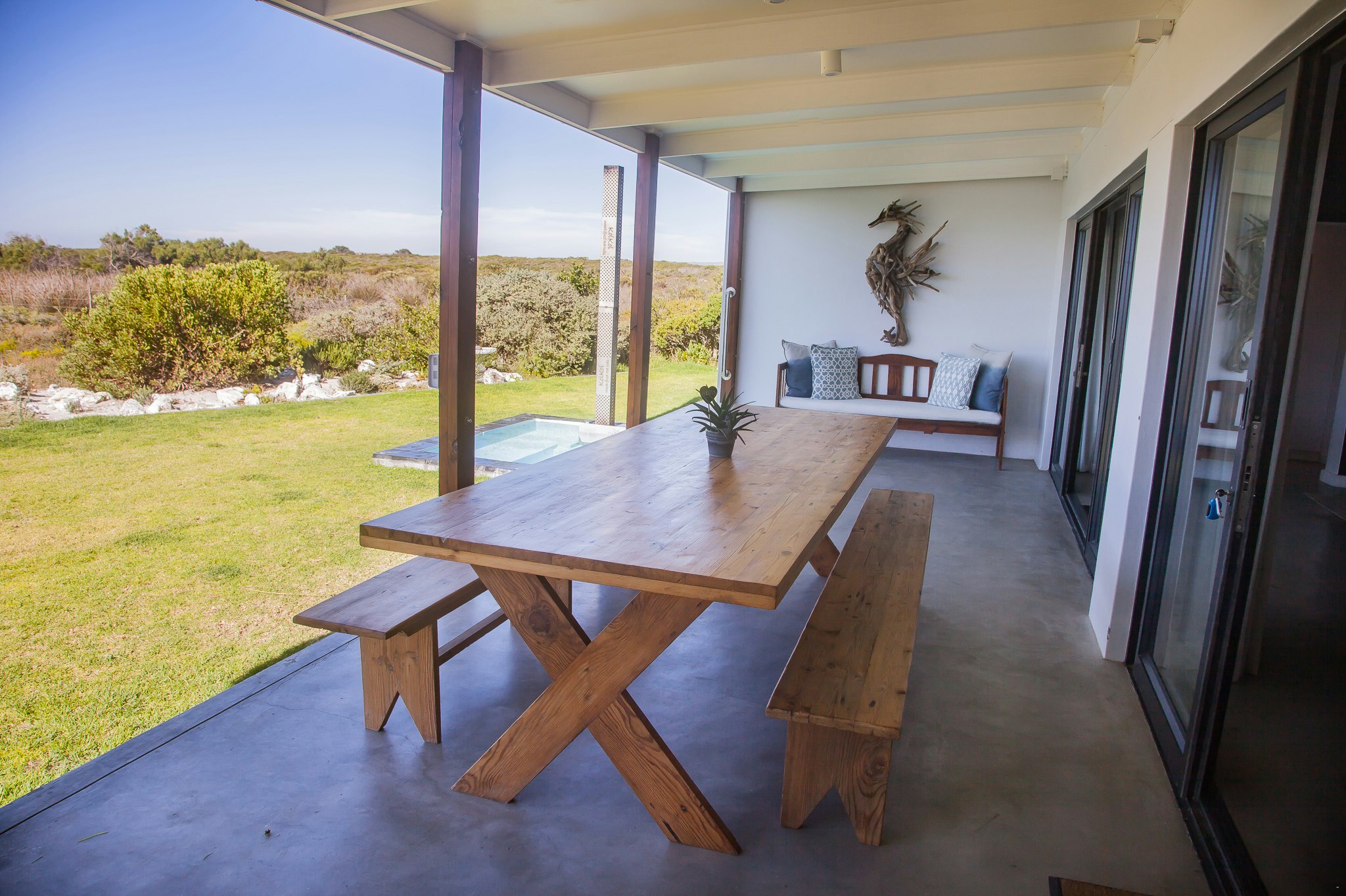Yzerfontein Accommodation - LekkeSlaap