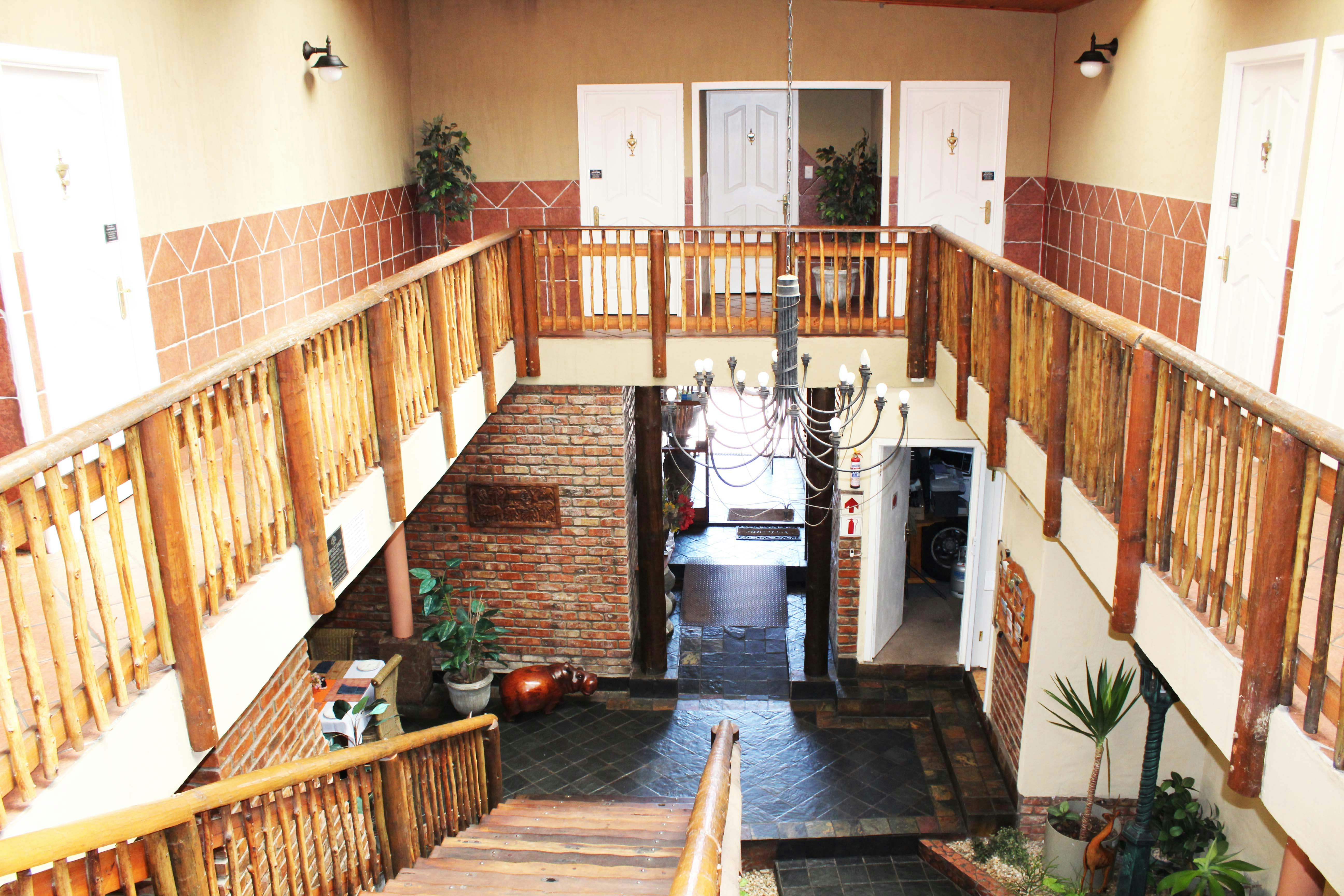 Tamapa Lodge | LekkeSlaap