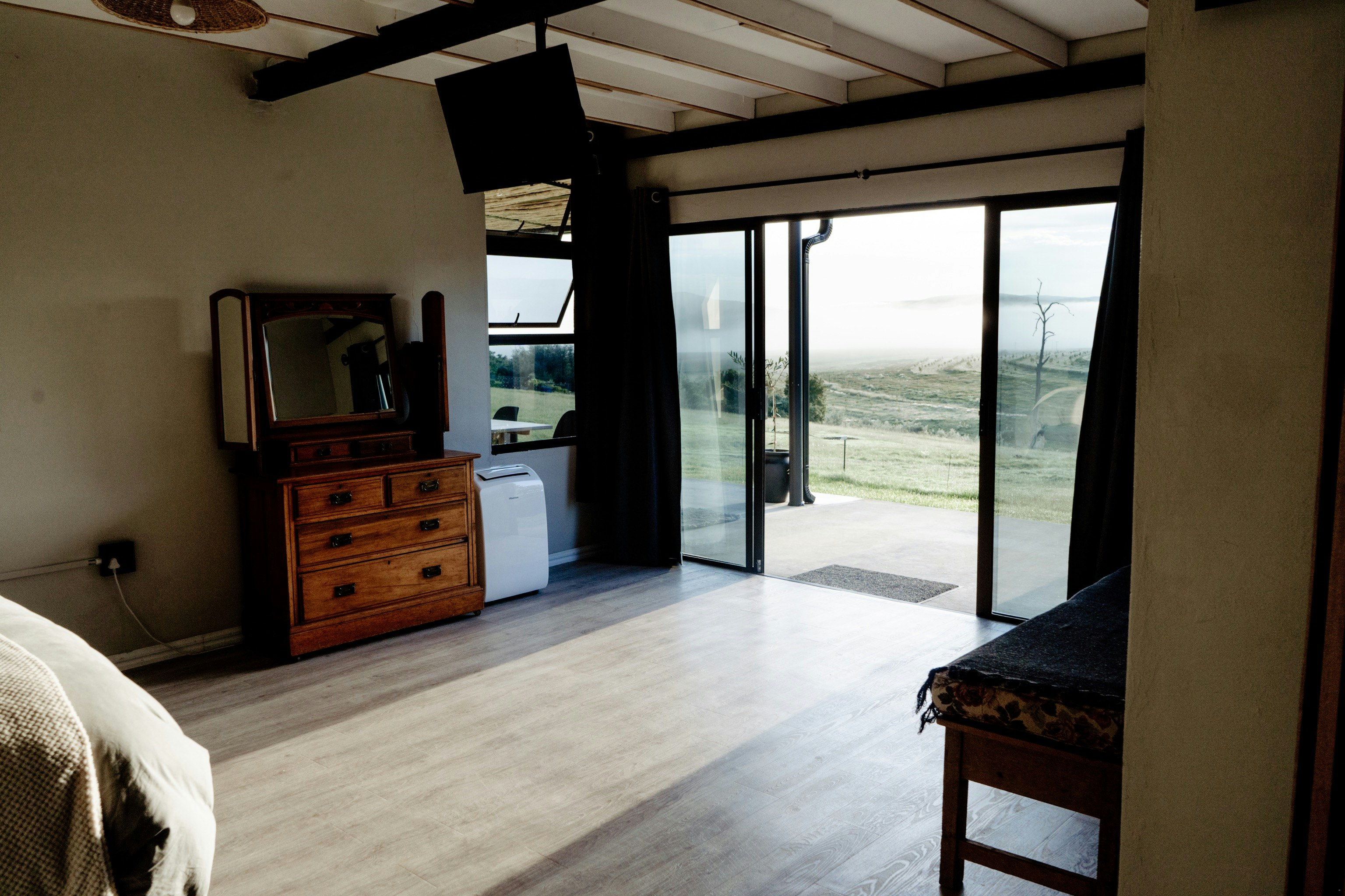 Mount Frere Accommodation - LekkeSlaap