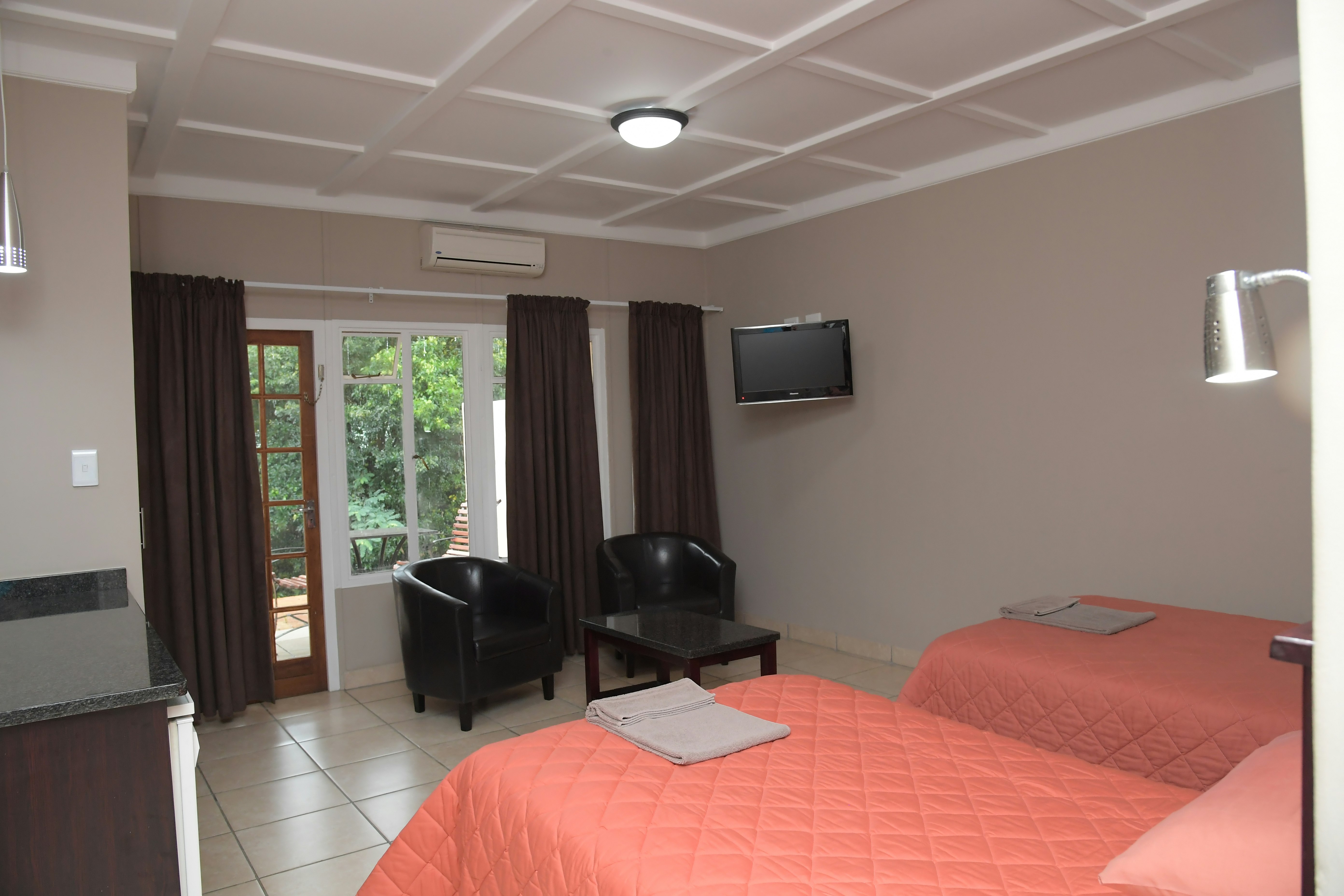 ATKV Drakensville | Rooms