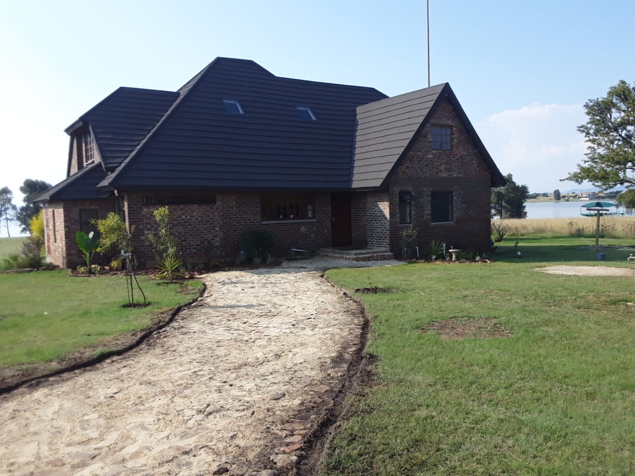 Vaal Dam Waterfront Holiday Accommodation | LekkeSlaap