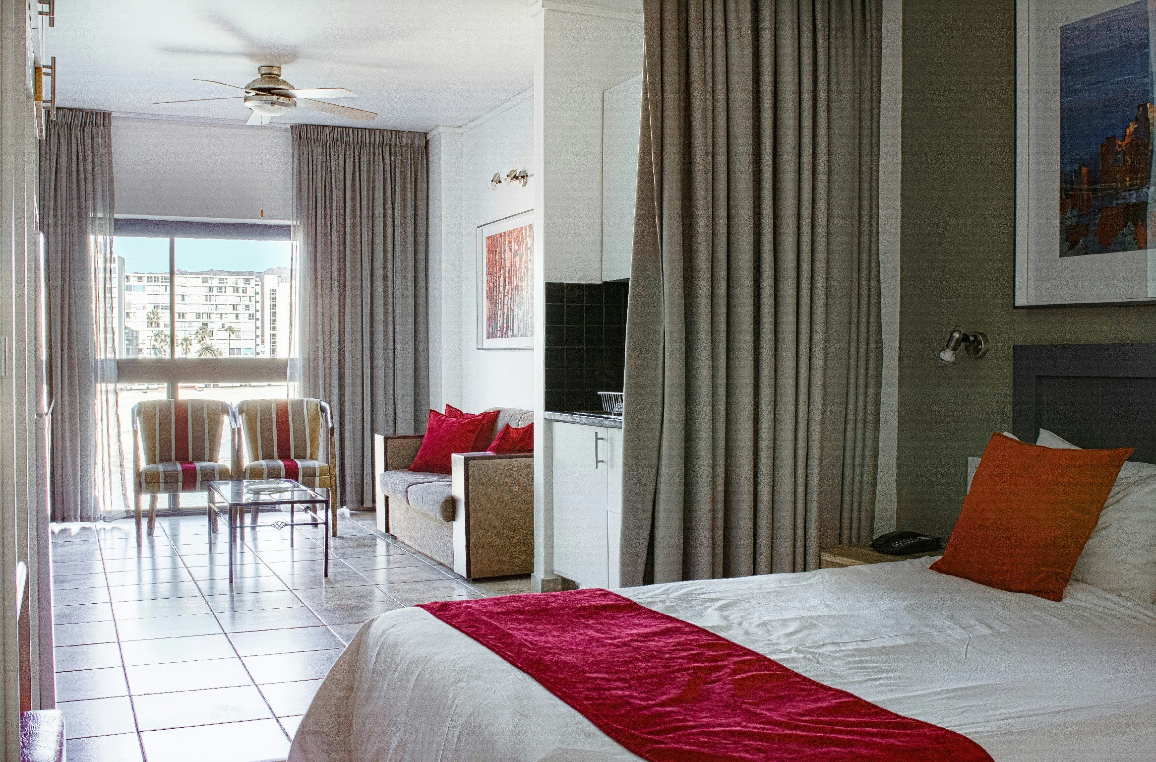 Strand Pavilion | Rooms