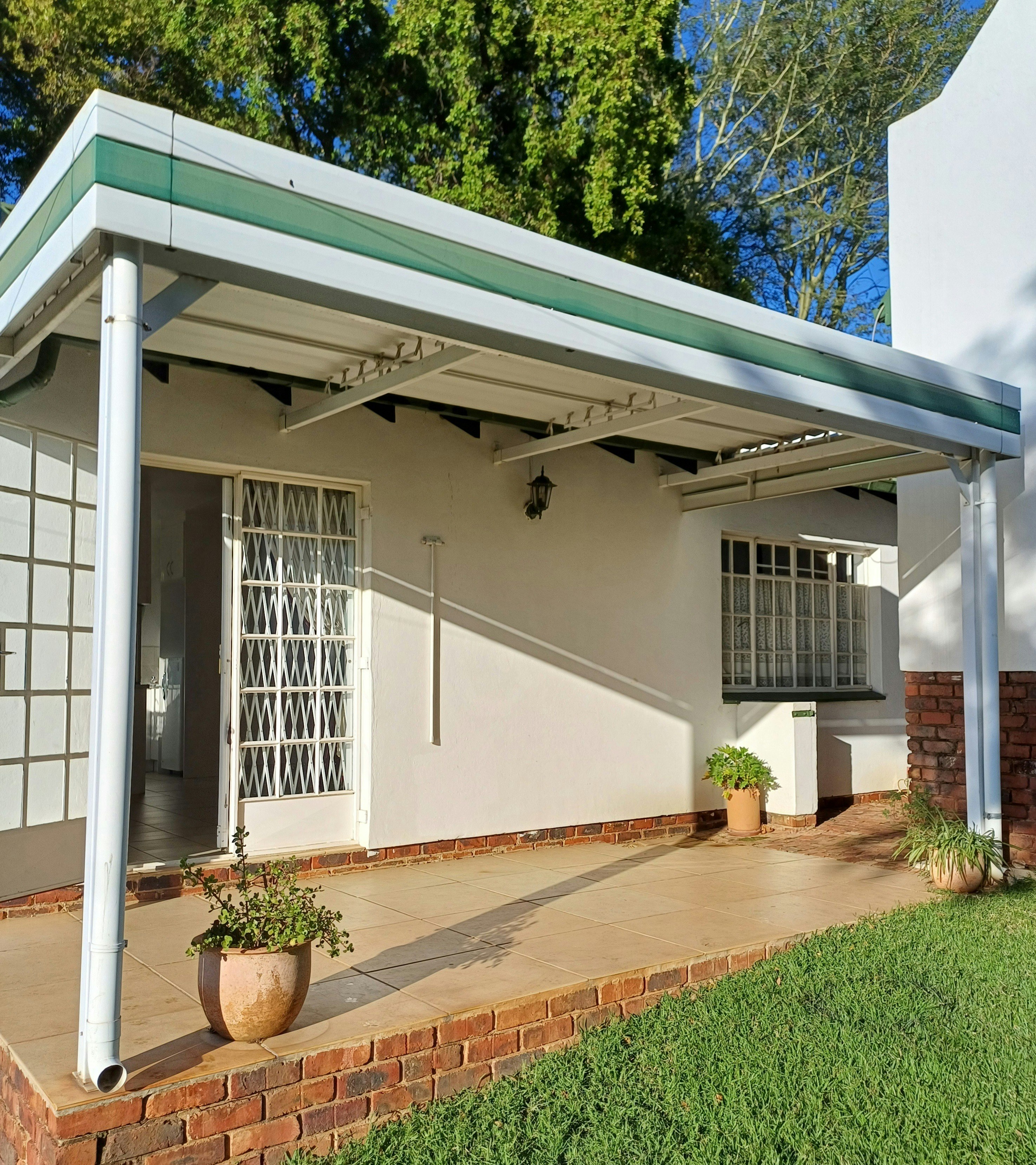 Accommodation near Life Wilgers Hospital | LekkeSlaap