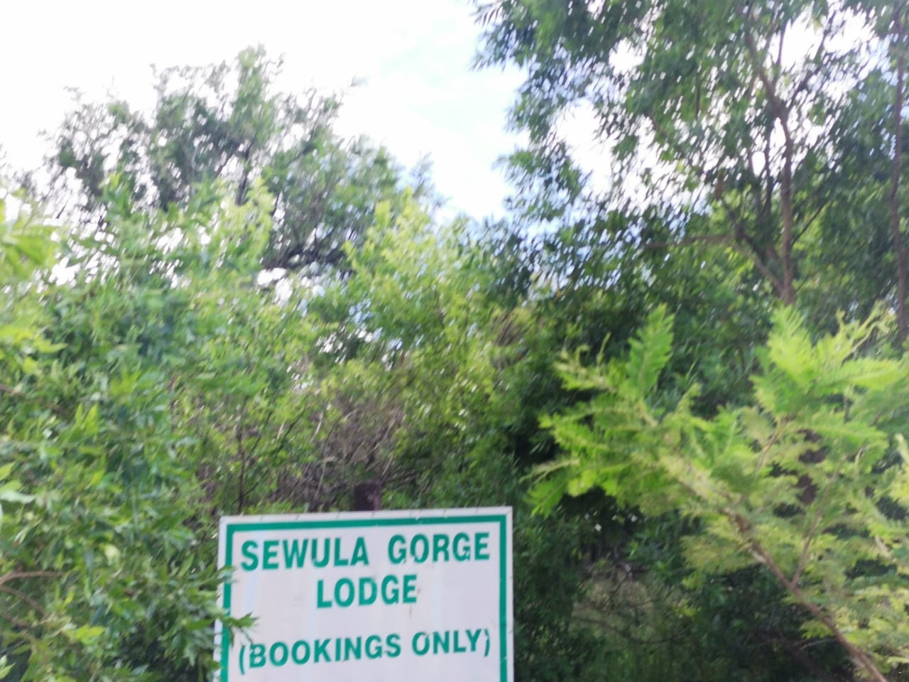 Sewula Gorge Lodge | LekkeSlaap