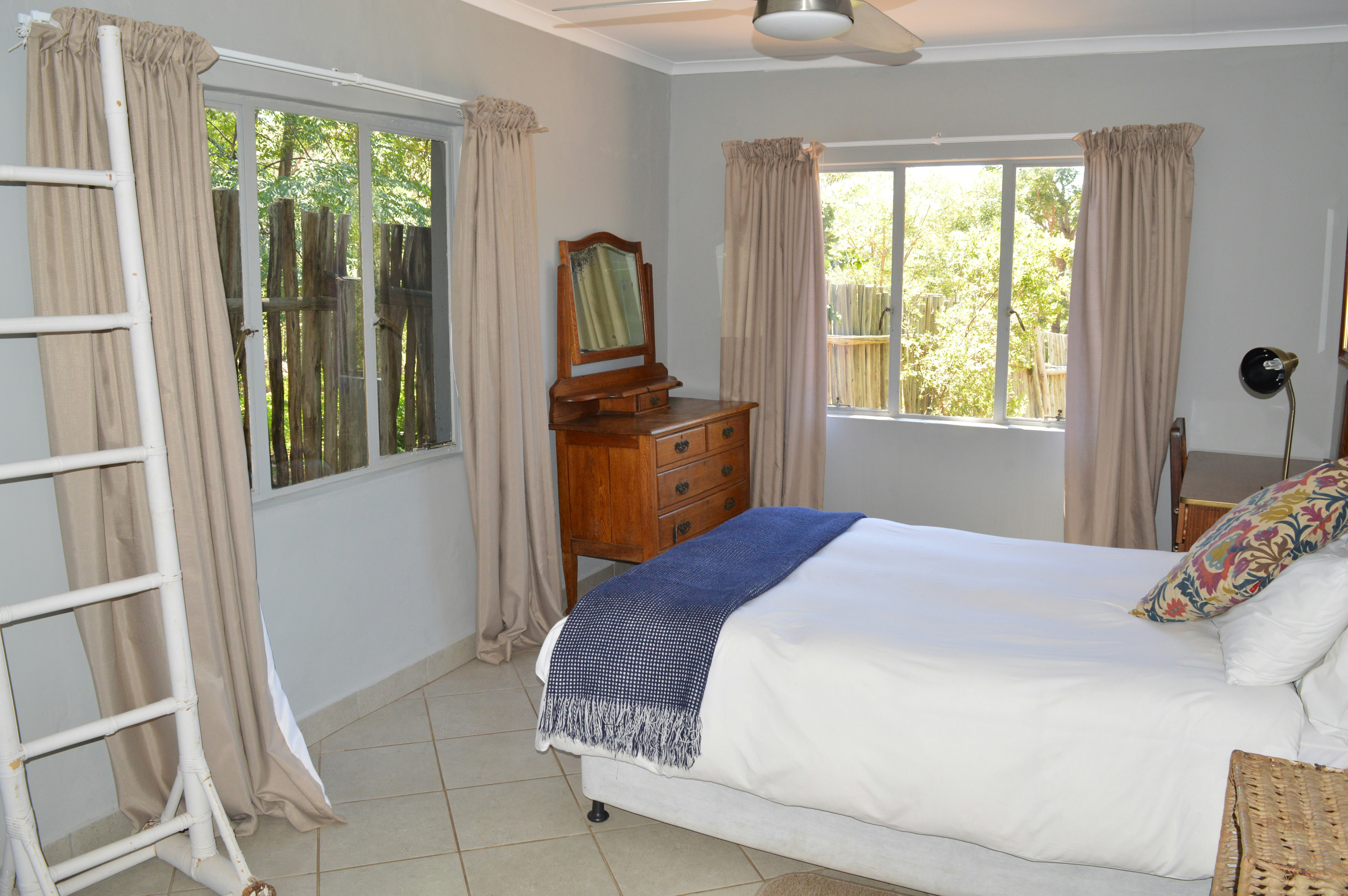 Lethabo Lodge | LekkeSlaap