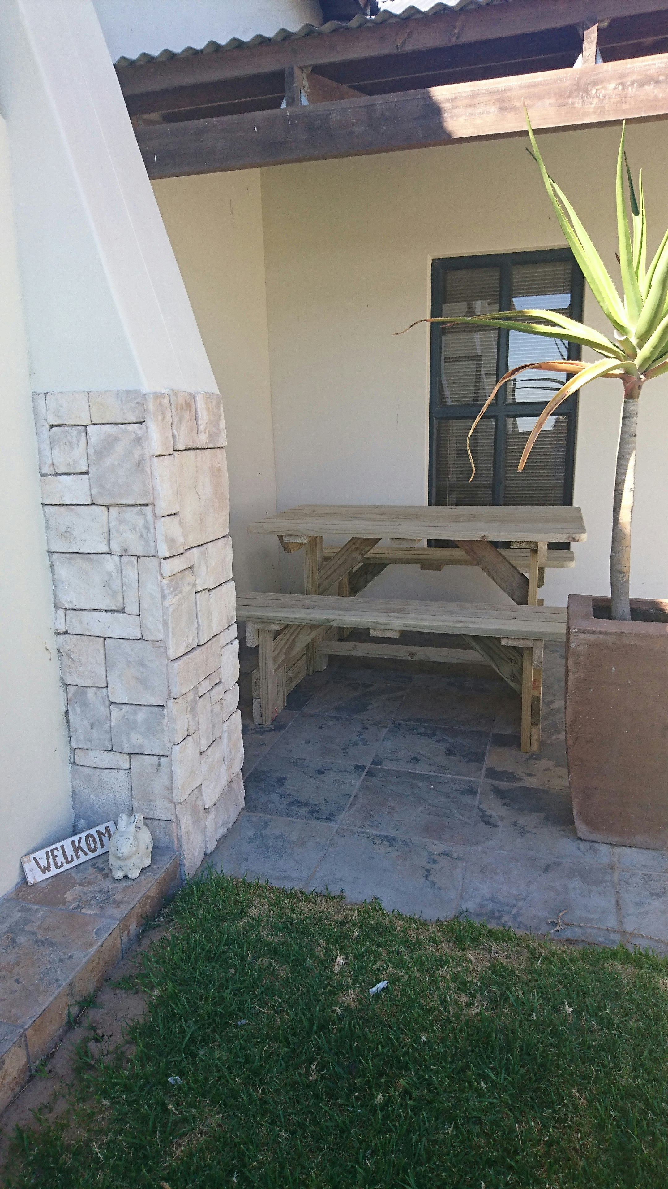 Oppikoppie Langebaan | LekkeSlaap