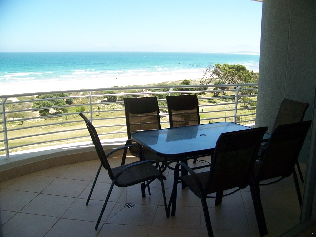 E4 Cape Sands | Rooms