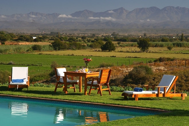 De Denne Country Guest House | TravelGround