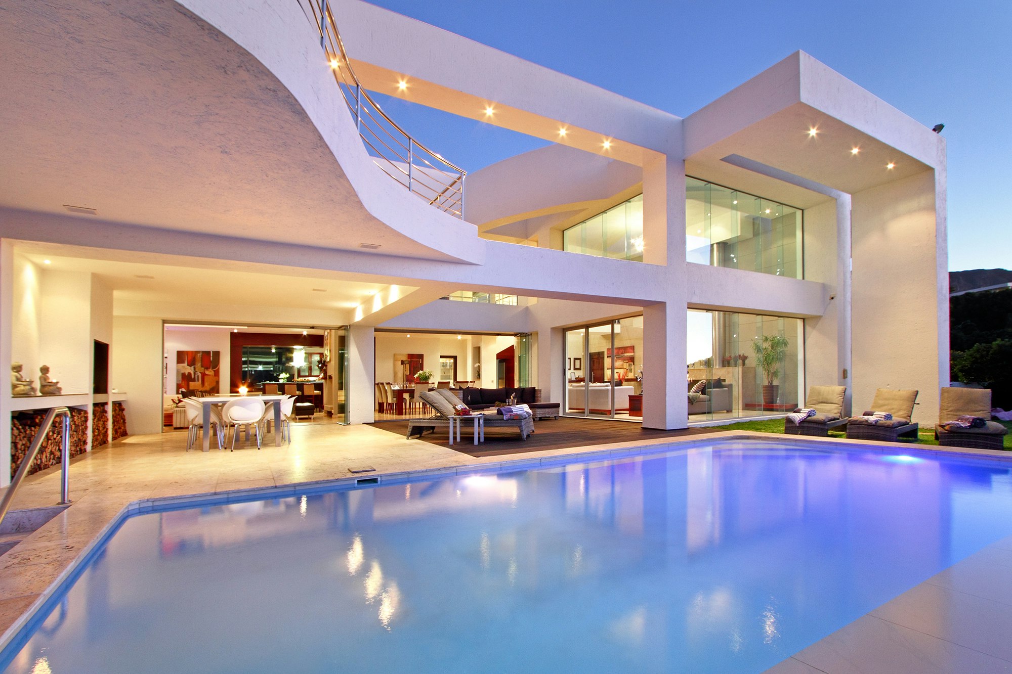 Hollywood Mansion & Spa Camps Bay | LekkeSlaap