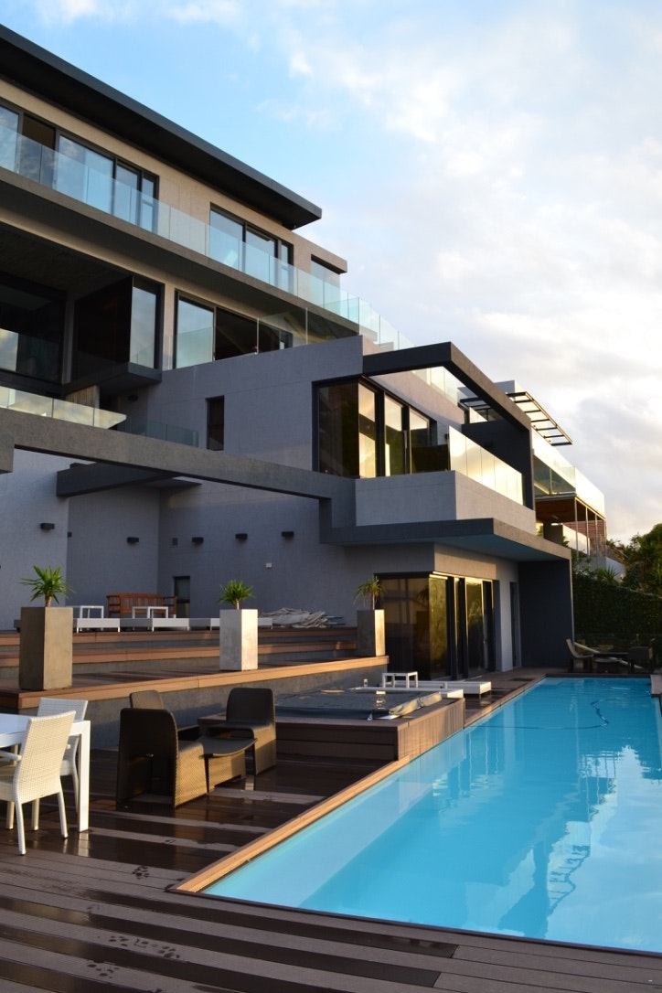 Sea Star Rocks | TravelGround