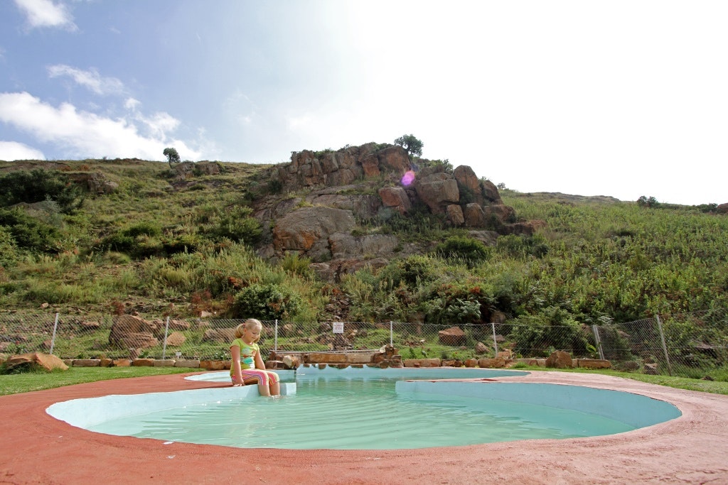 Ribbokkloof Holiday Farm | LekkeSlaap