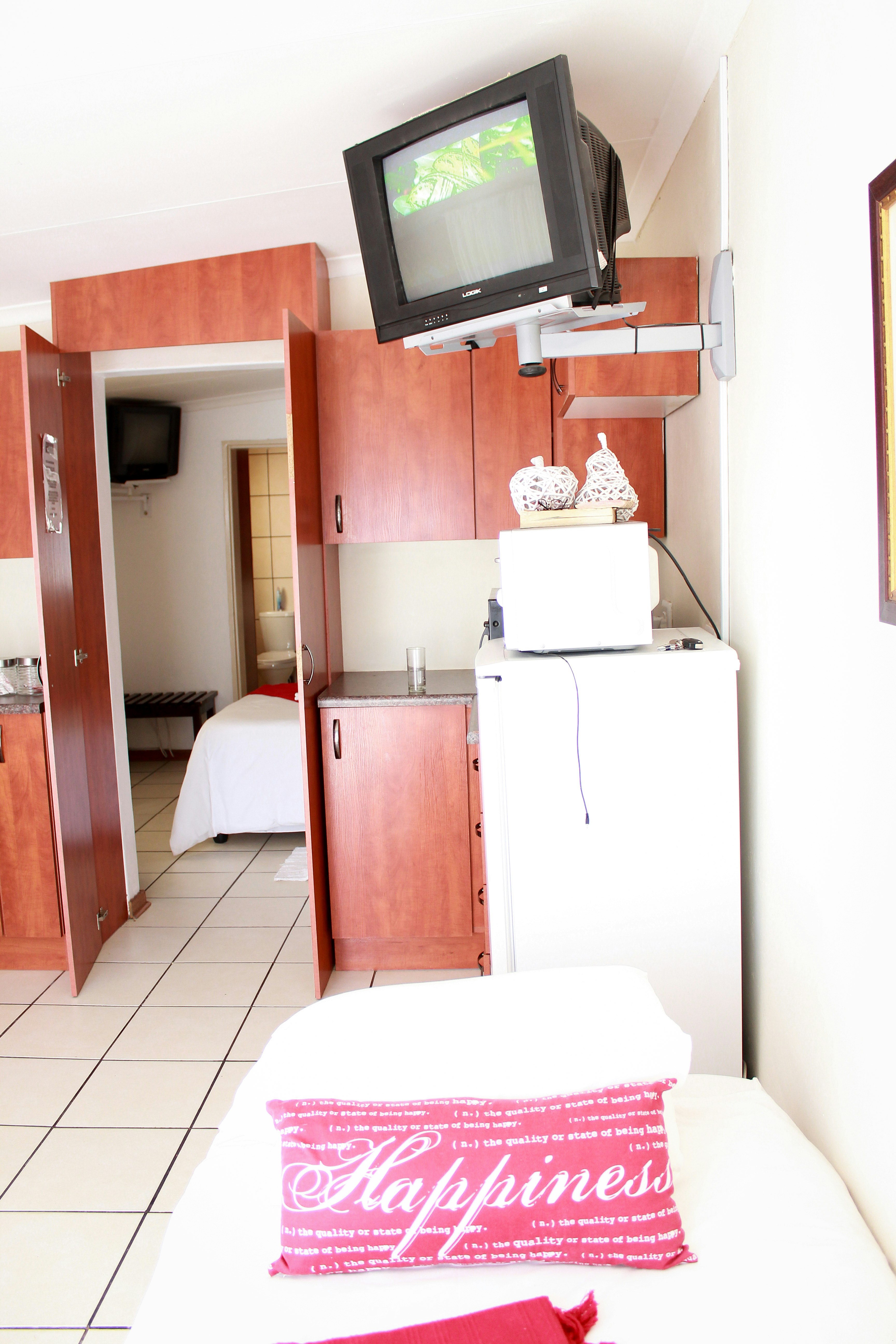 Dankie Pa Guest House | LekkeSlaap