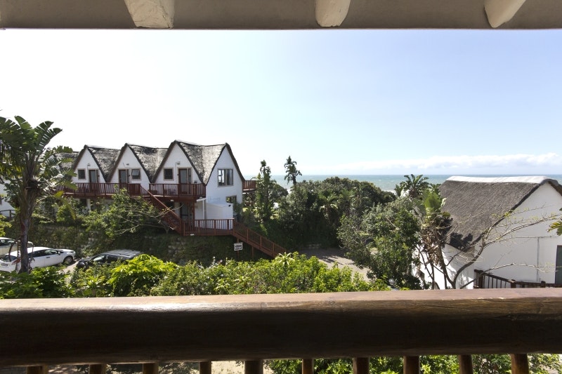 Chintsa (Cintsa) Accommodation - LekkeSlaap