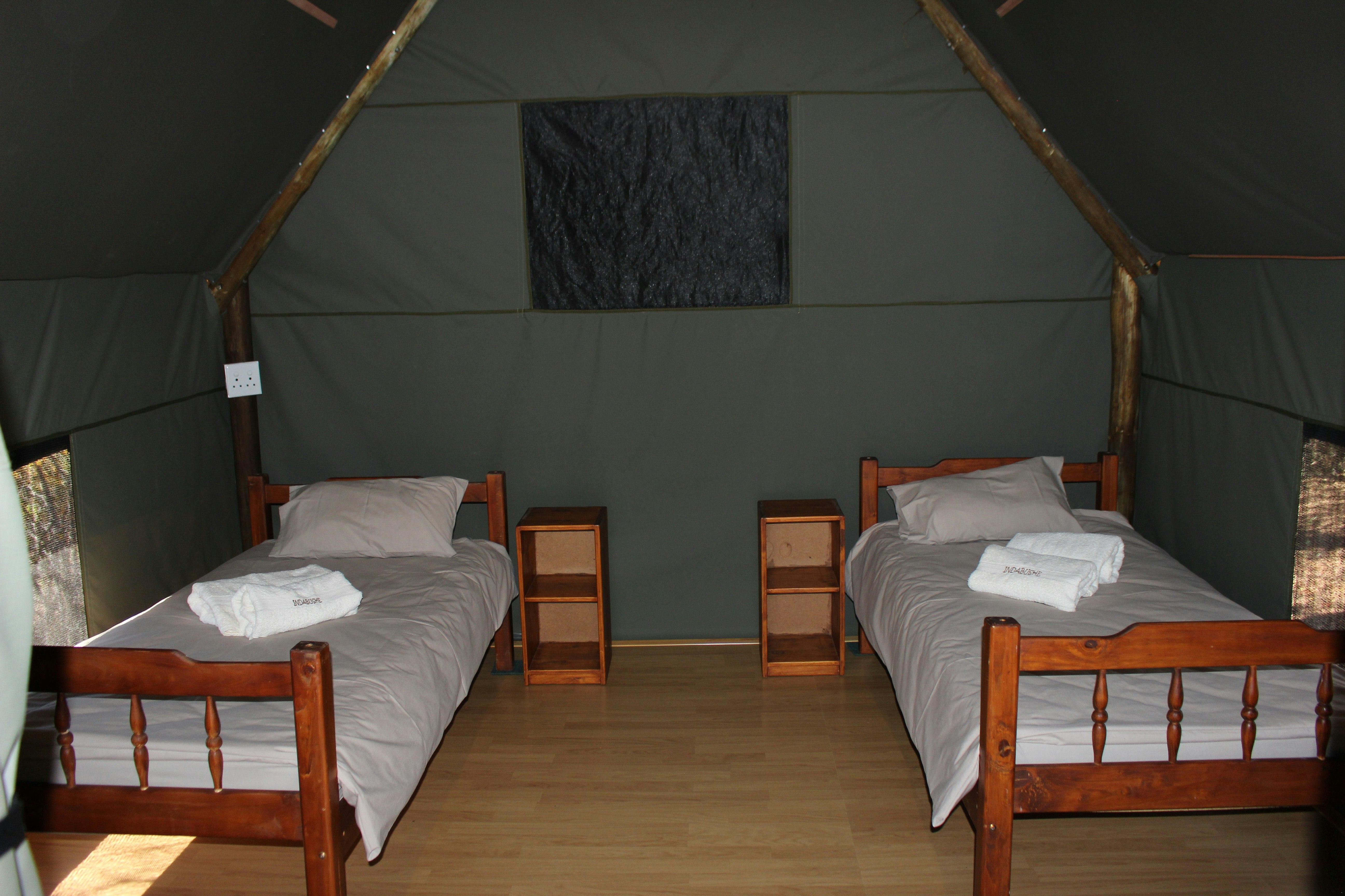 Indabushe Eco Lodge | LekkeSlaap