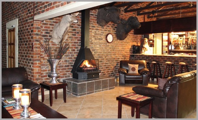 Almar Exclusive Game Ranch | LekkeSlaap