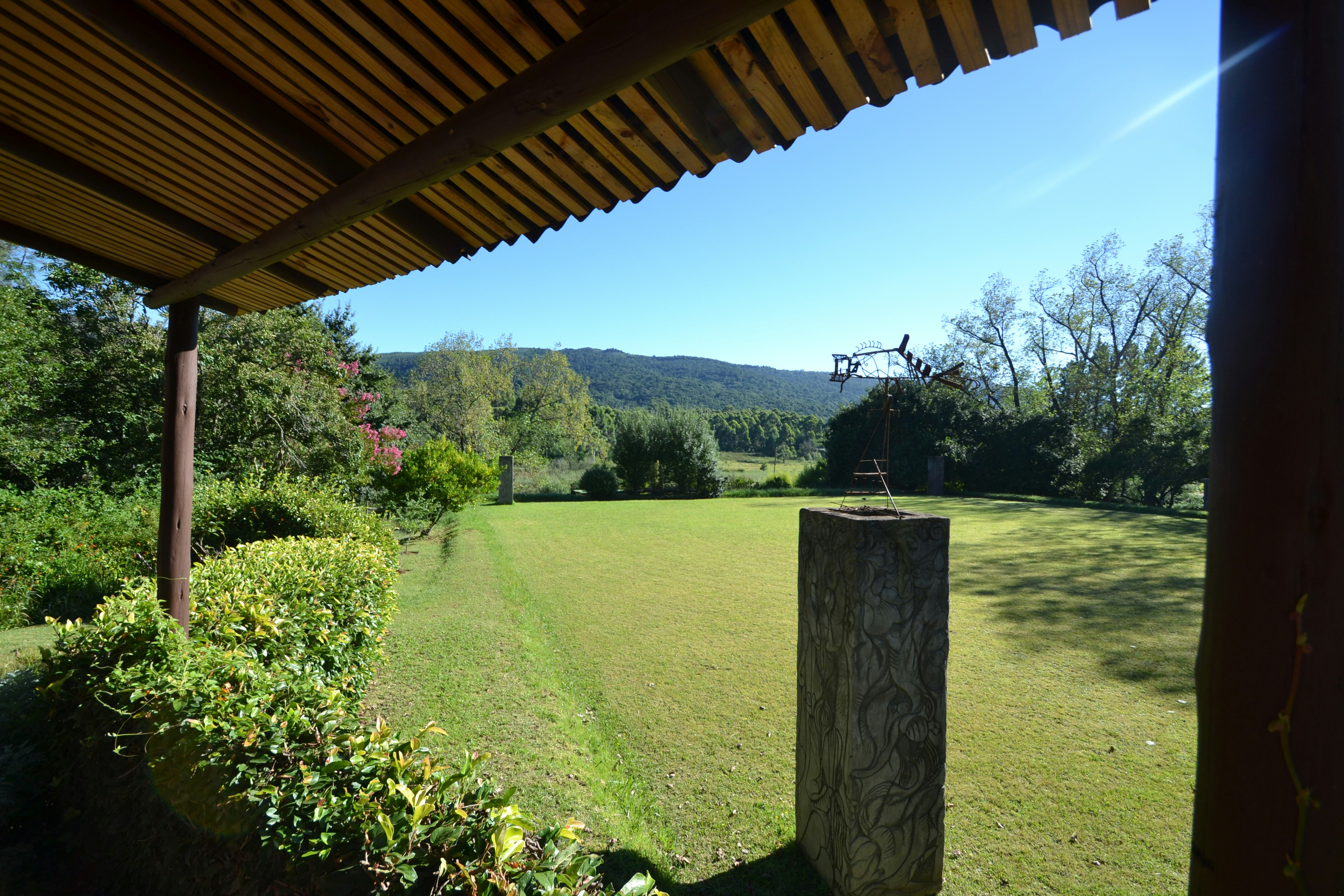 Eagles Ridge Country House | LekkeSlaap