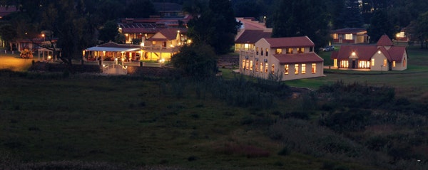 Floreat Riverside Lodge | LekkeSlaap