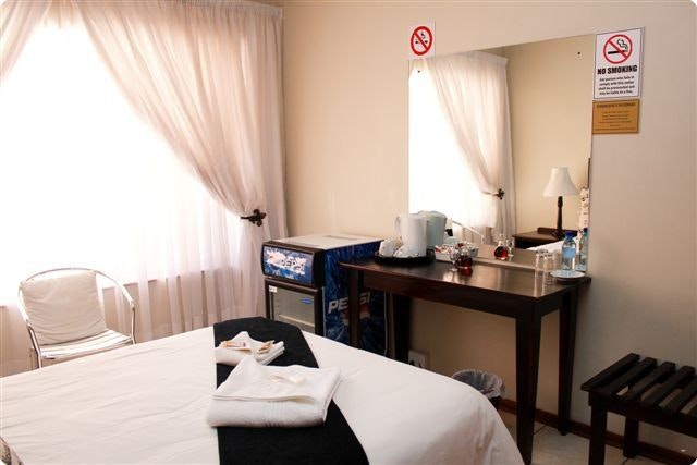 Dankie Pa Guest House | Rooms