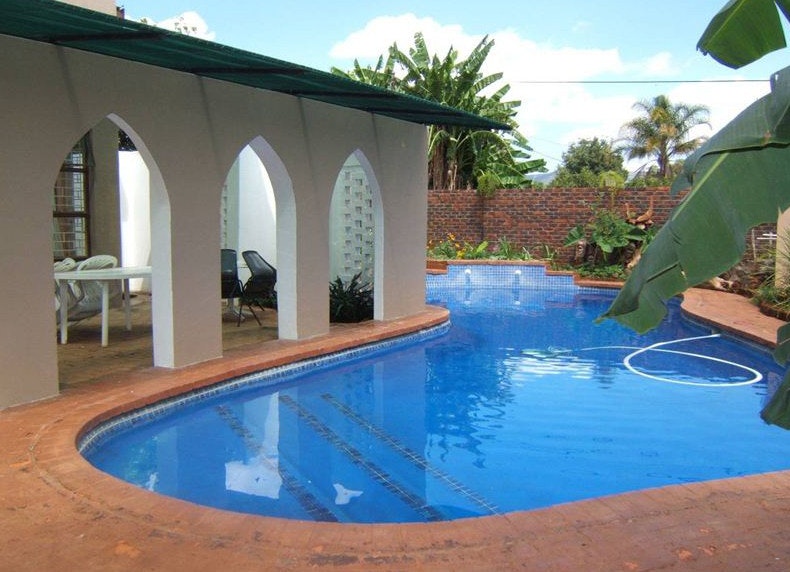 Fourie Street 199 Bed and Breakfast | LekkeSlaap