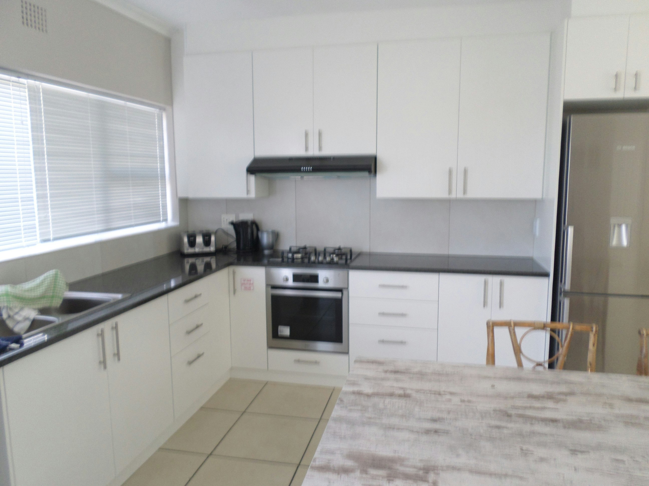 Langebaan Self Catering Accommodation - LekkeSlaap