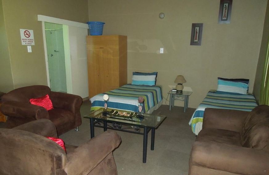 Dimalachite River Lodge & Nature Resort | LekkeSlaap