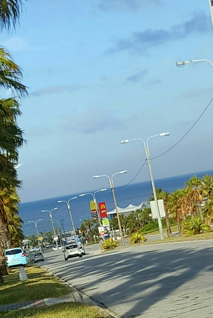 9 on La Roche Drive | Rooms