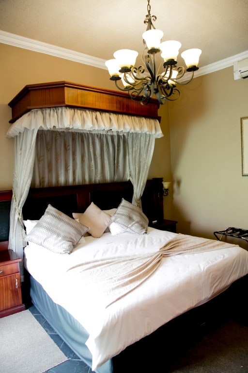 Nigel Goldfields Lodge and Conference Centre | LekkeSlaap