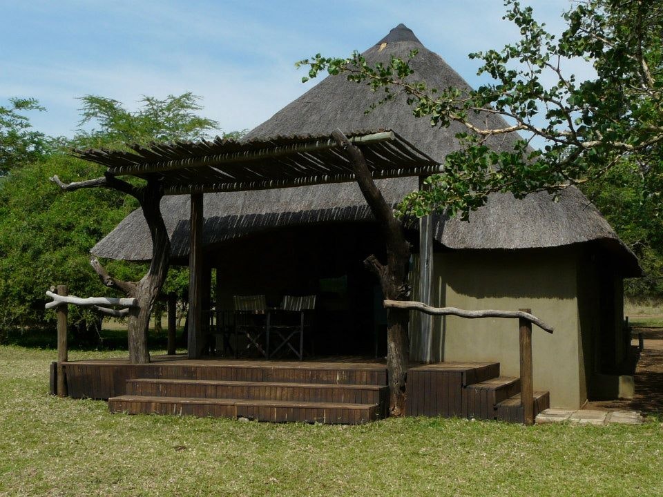 Nkonkoni Fishing Camp | LekkeSlaap