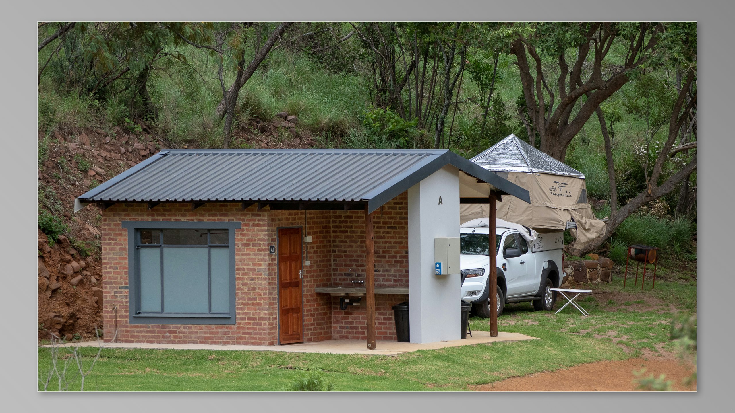 Ruah Park Camping & Outdoor | Rooms