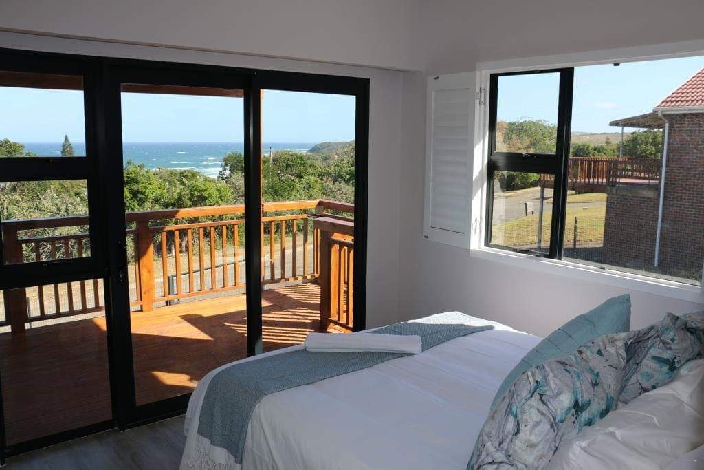 Chintsa (Cintsa) Accommodation - LekkeSlaap