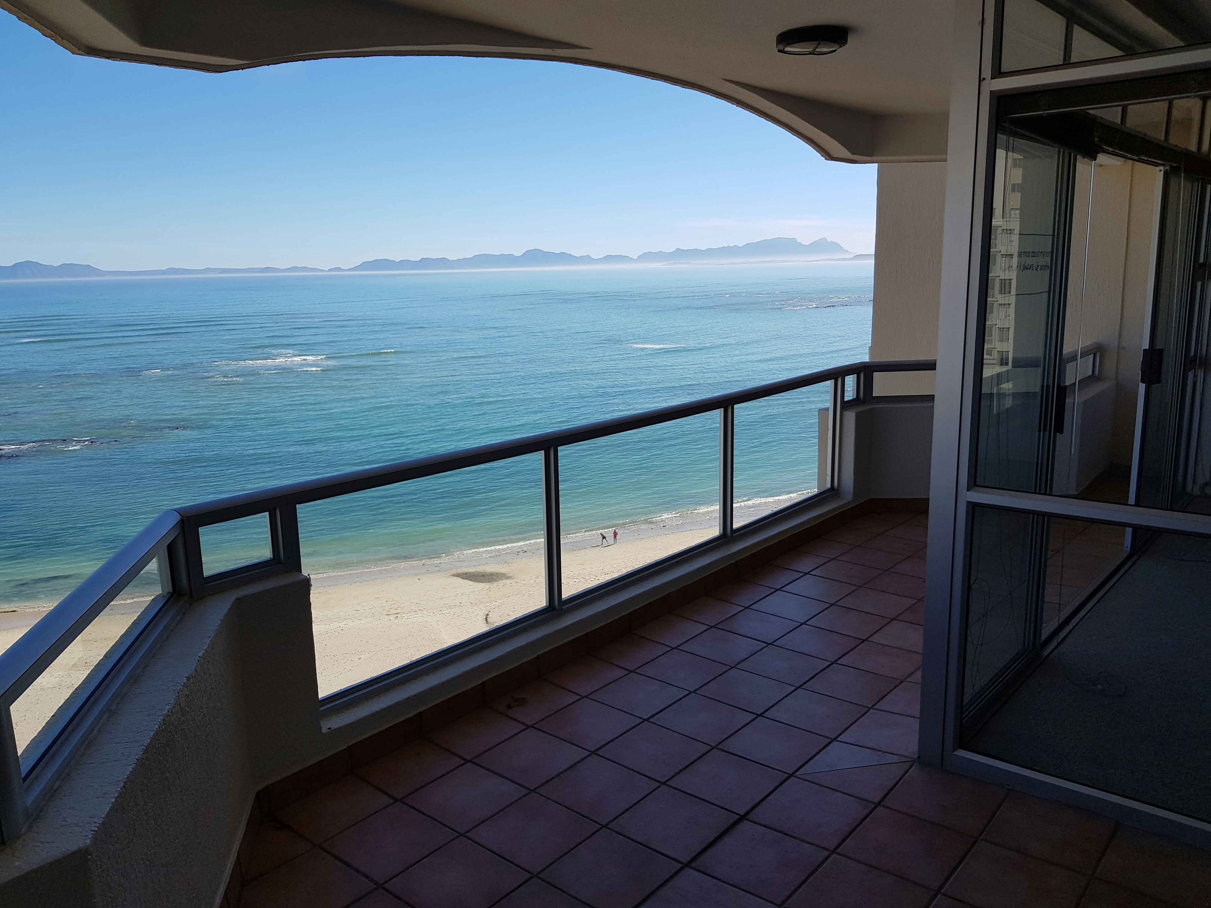 Strand Akkommodasie - LekkeSlaap