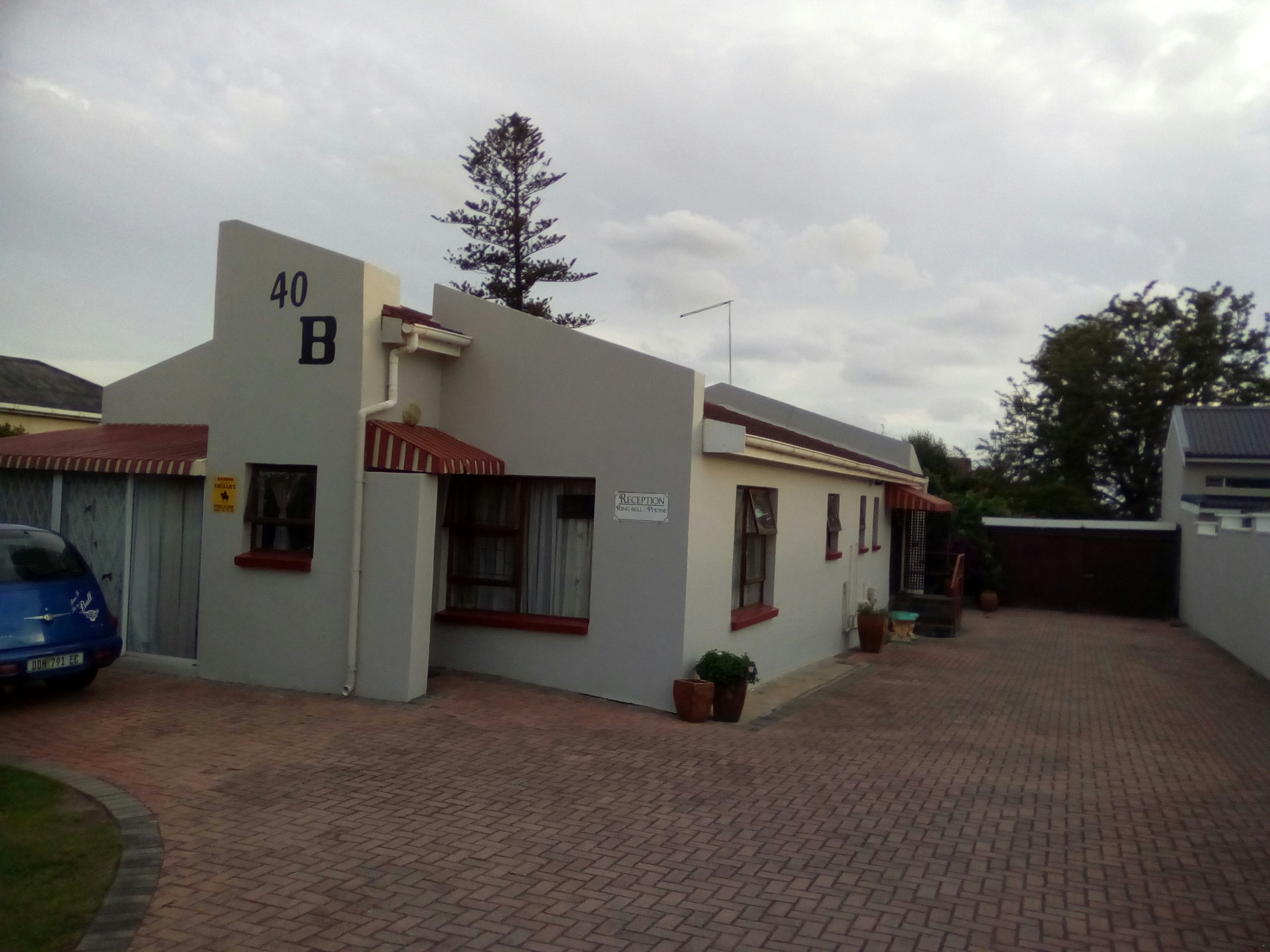 Humansdorp Accommodation - LekkeSlaap