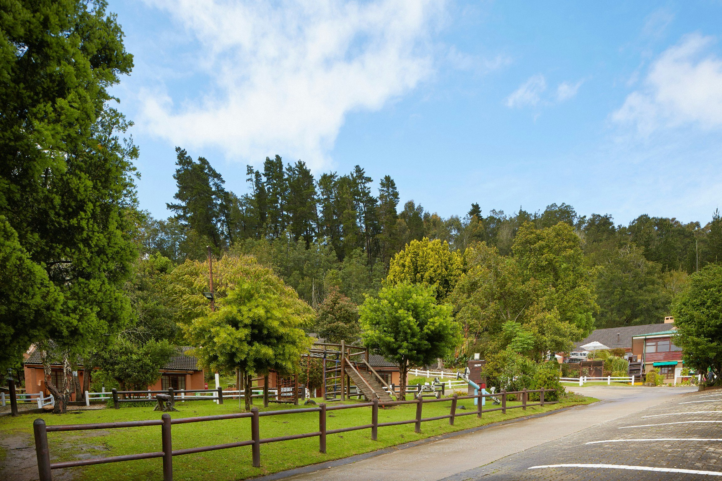 Gooderson Knysna Chalets | Rooms