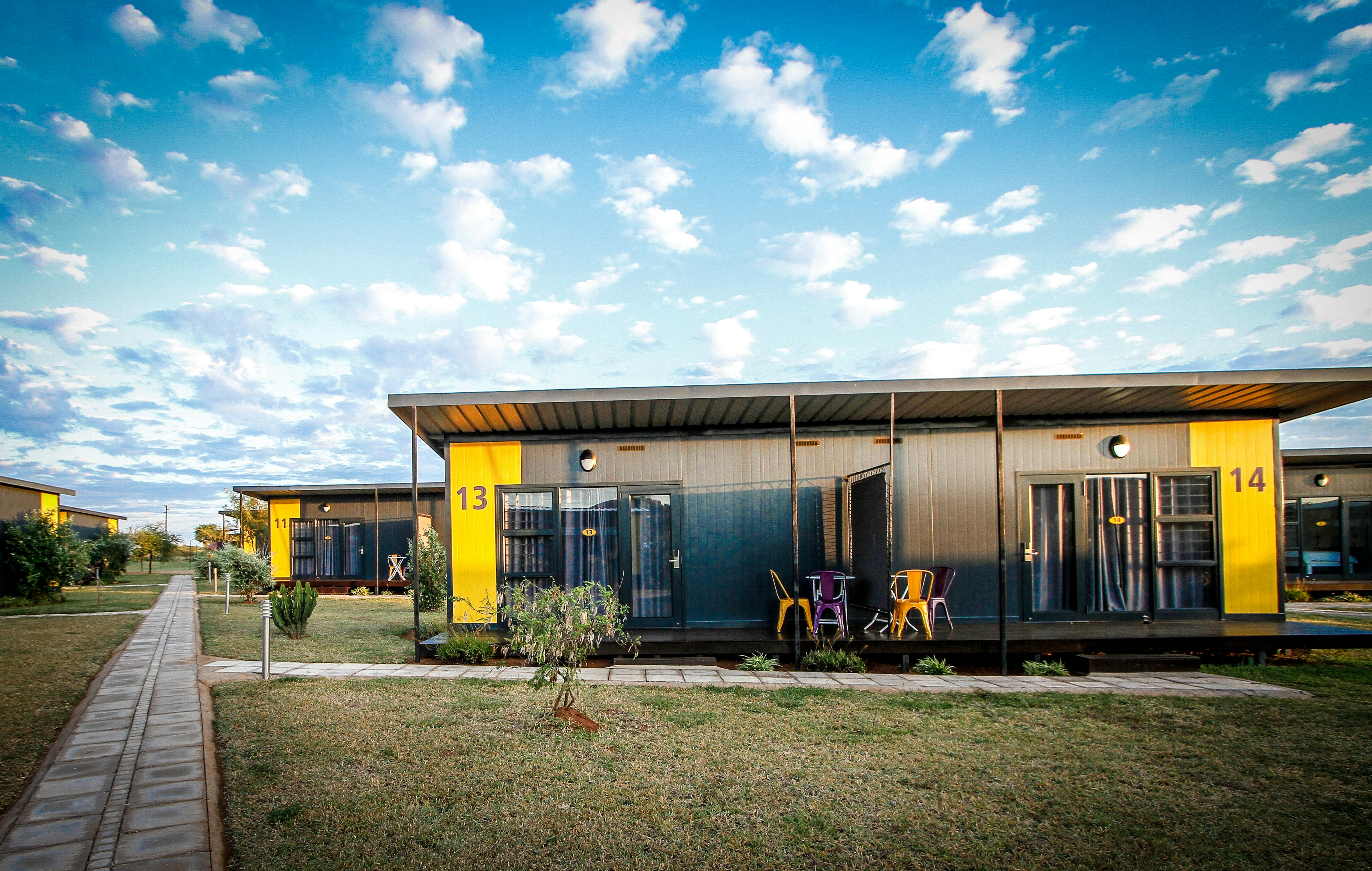 Accommodation near Botlokwa Hospital | LekkeSlaap