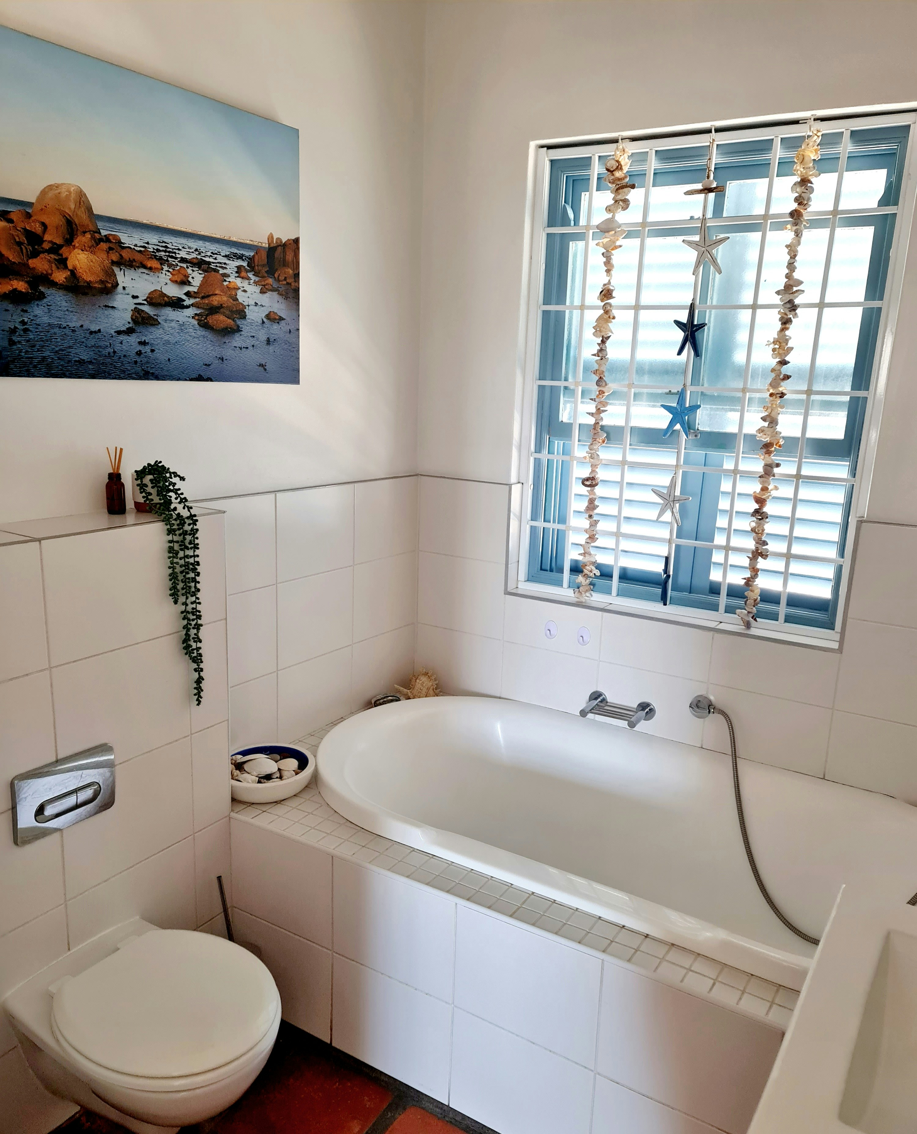 Flamink Beach View Cottage | LekkeSlaap