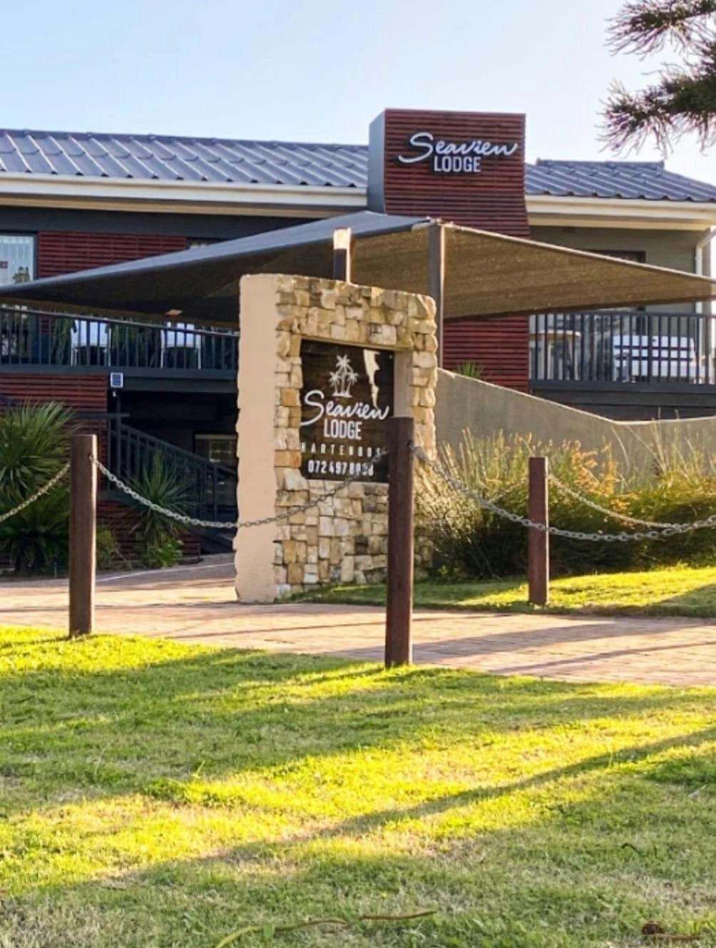 Seaview Lodge | LekkeSlaap