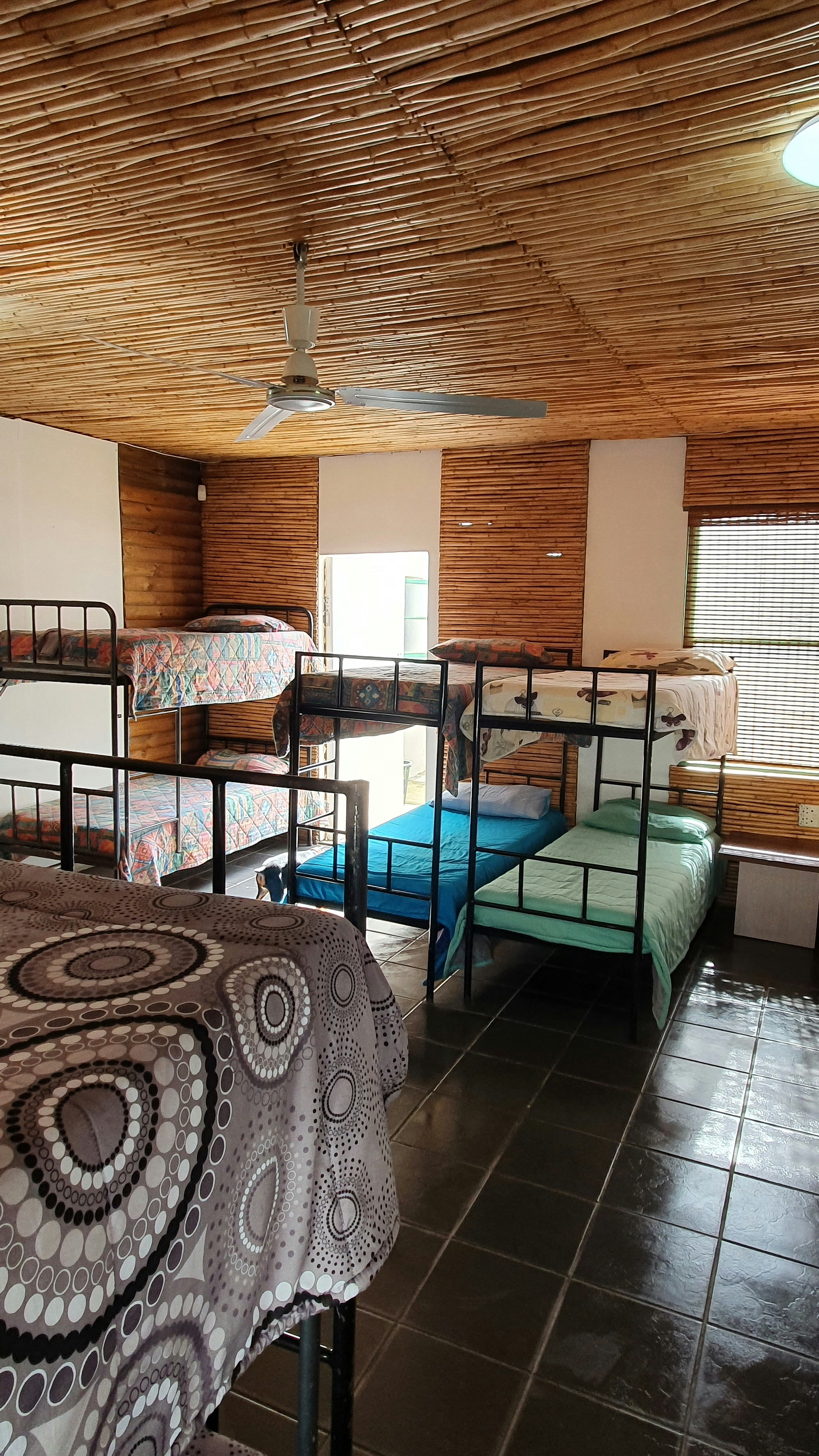 Hopefield Garden Lodge | LekkeSlaap