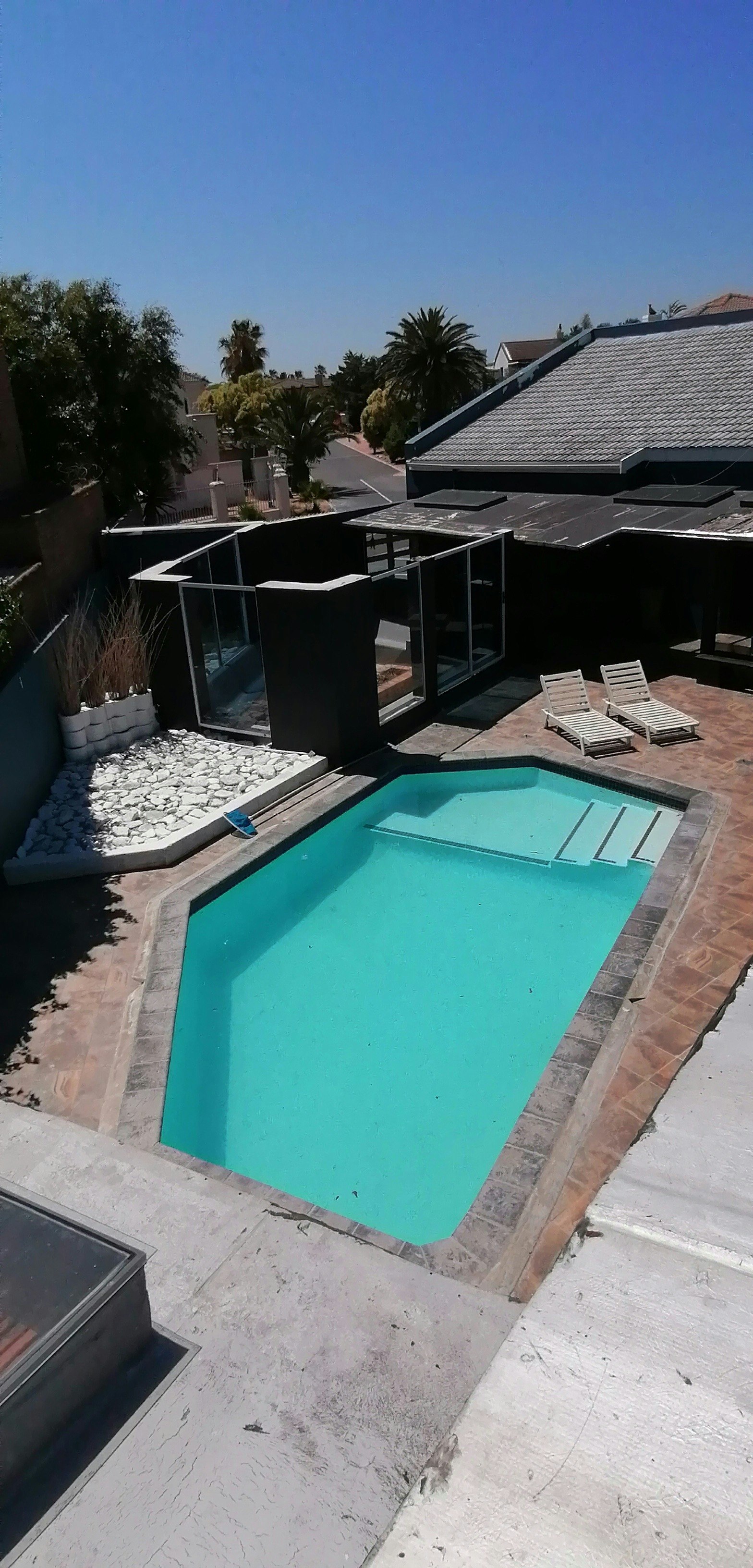 Gaia Hydro-Spa and Guest House | LekkeSlaap