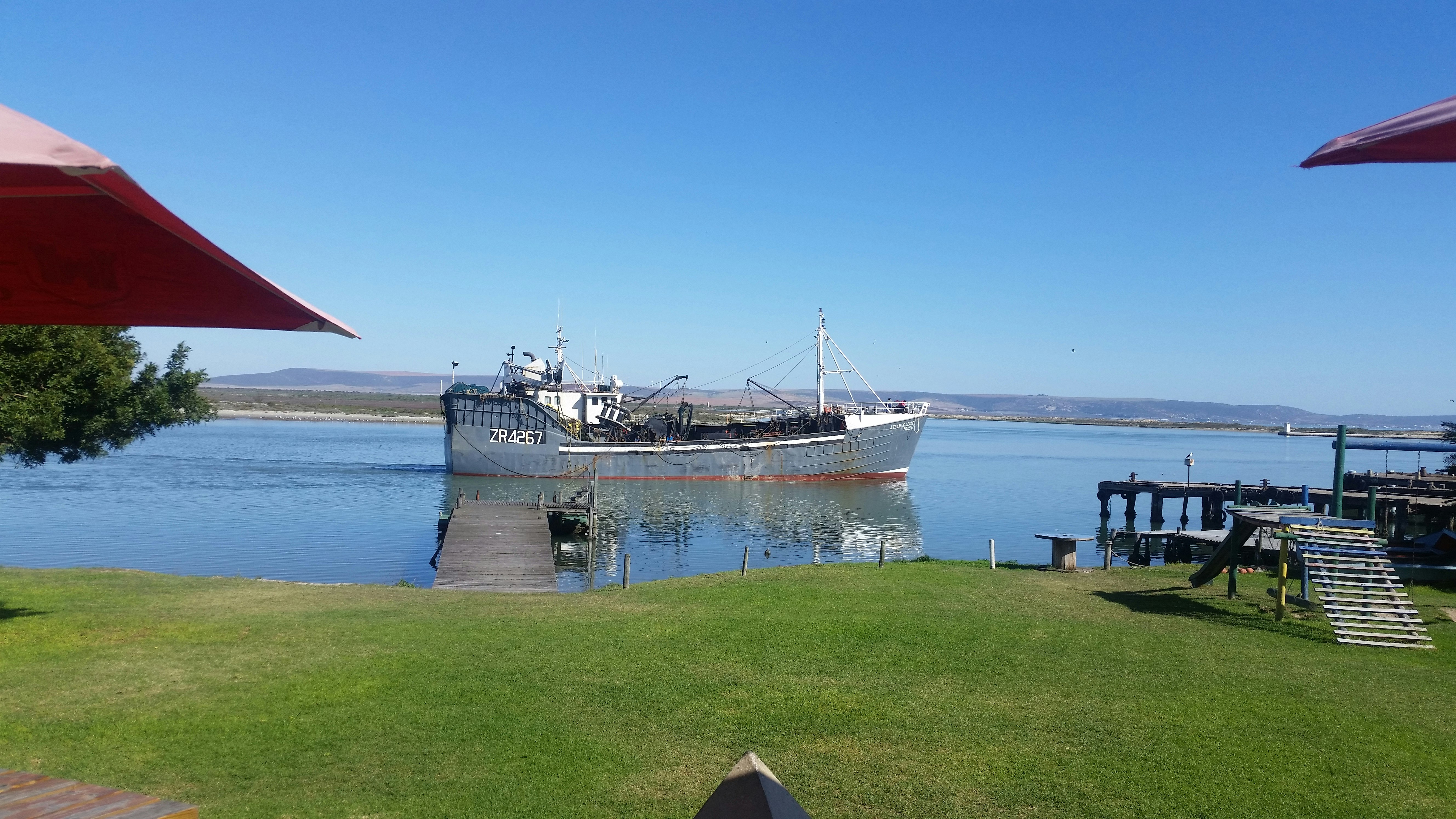 Laaiplek Hotel | TravelGround