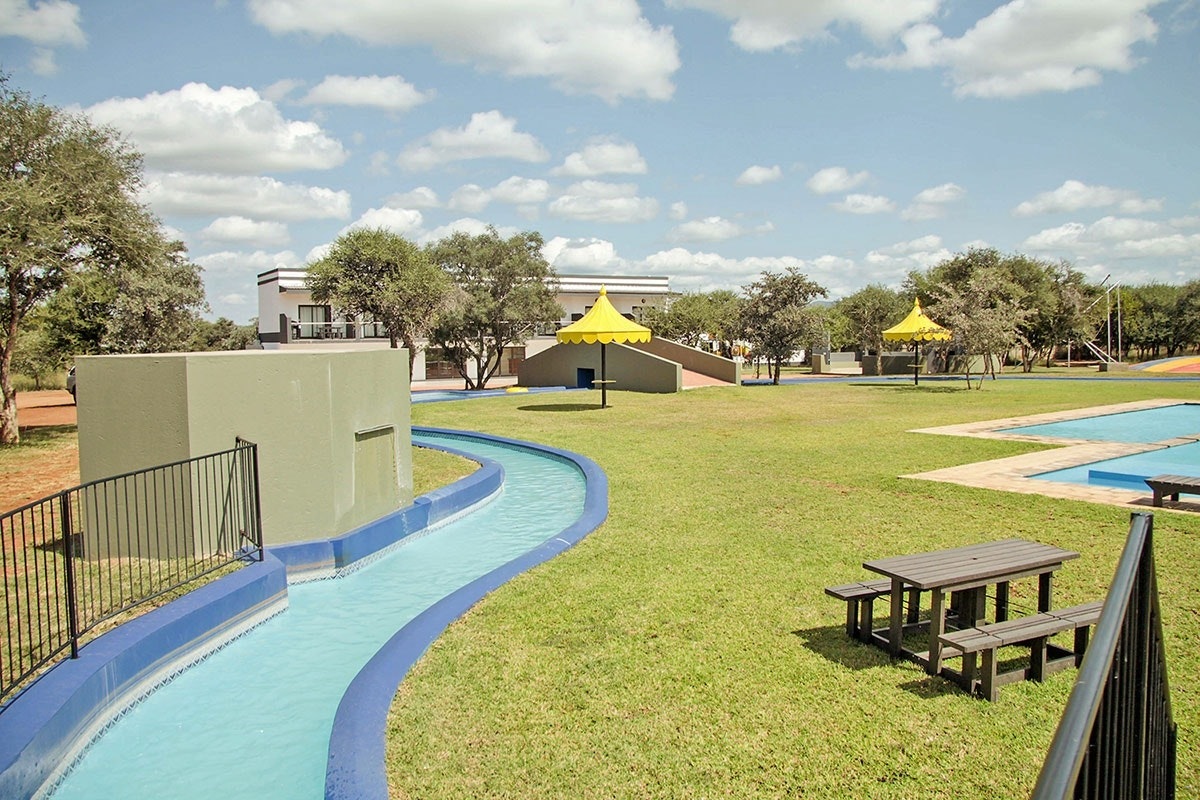 Lethabong Lodge -Camping Site | LekkeSlaap