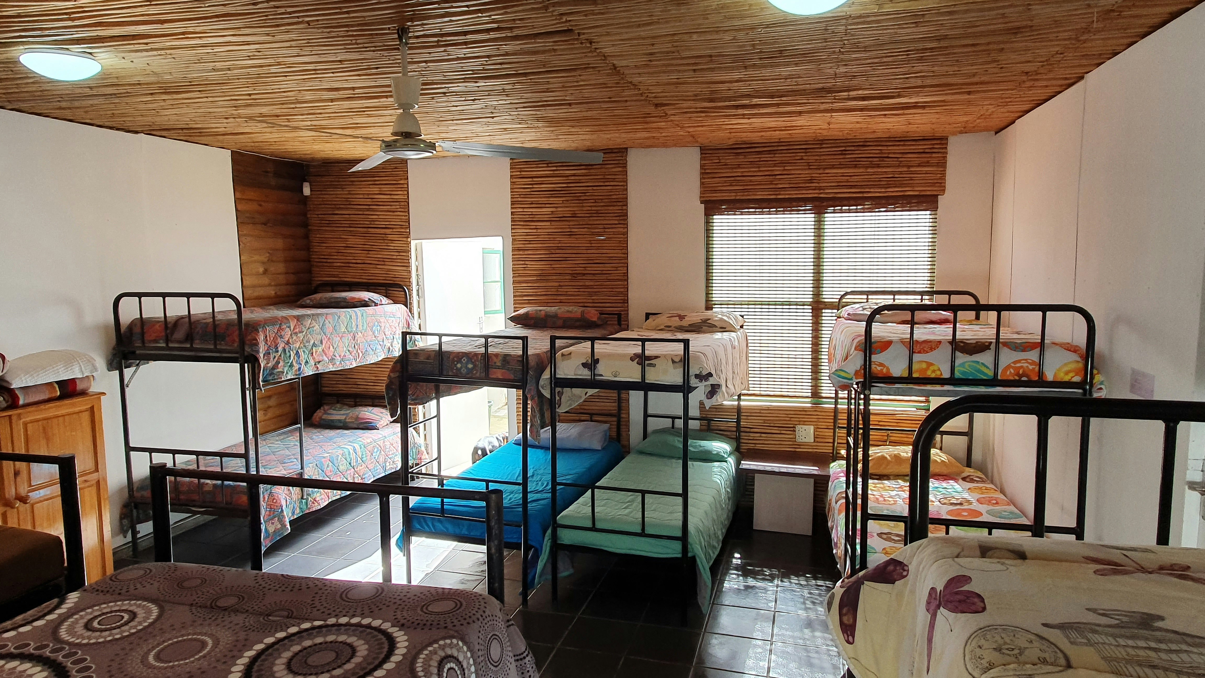 Hopefield Garden Lodge | LekkeSlaap