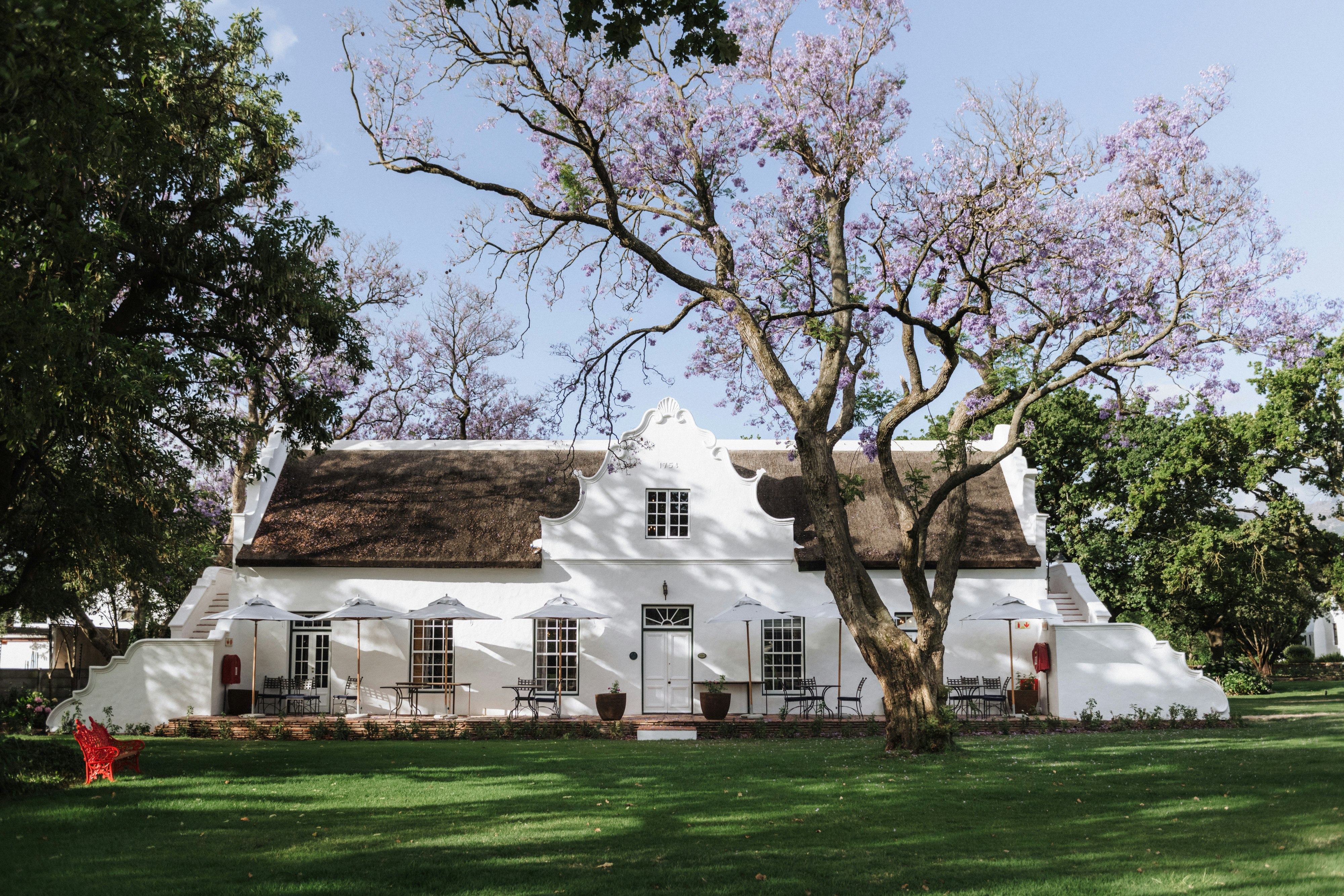 Adara Palmiet Valley Luxurious Boutique Hotel | LekkeSlaap