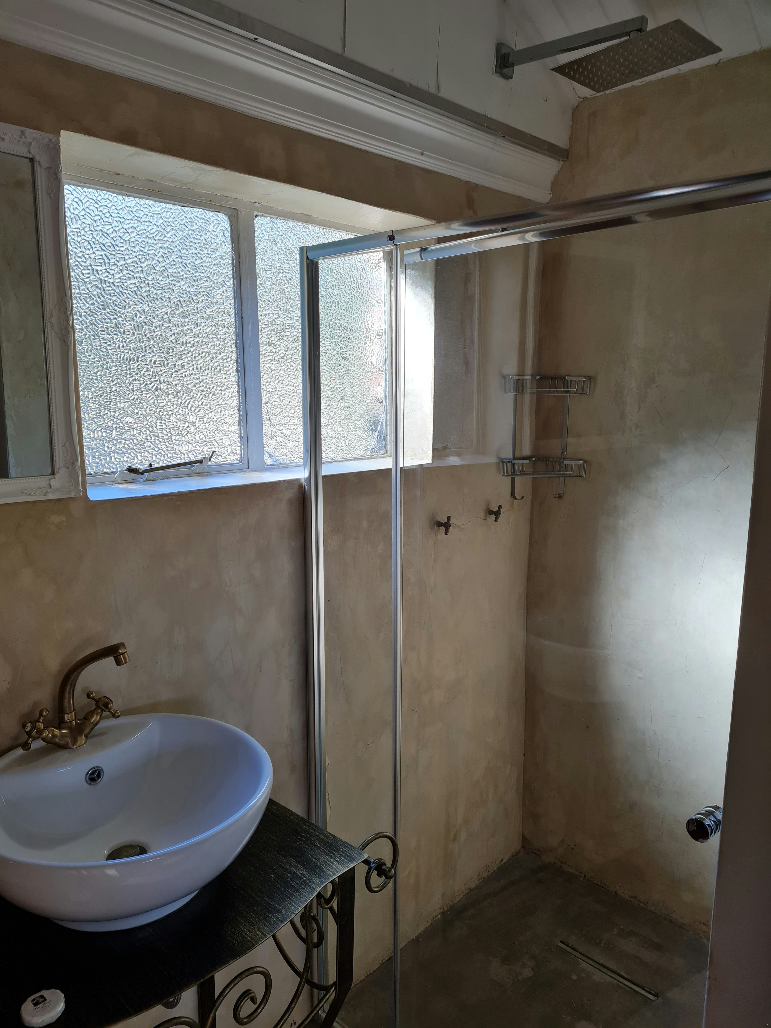 BassFeather Country Lodge | LekkeSlaap