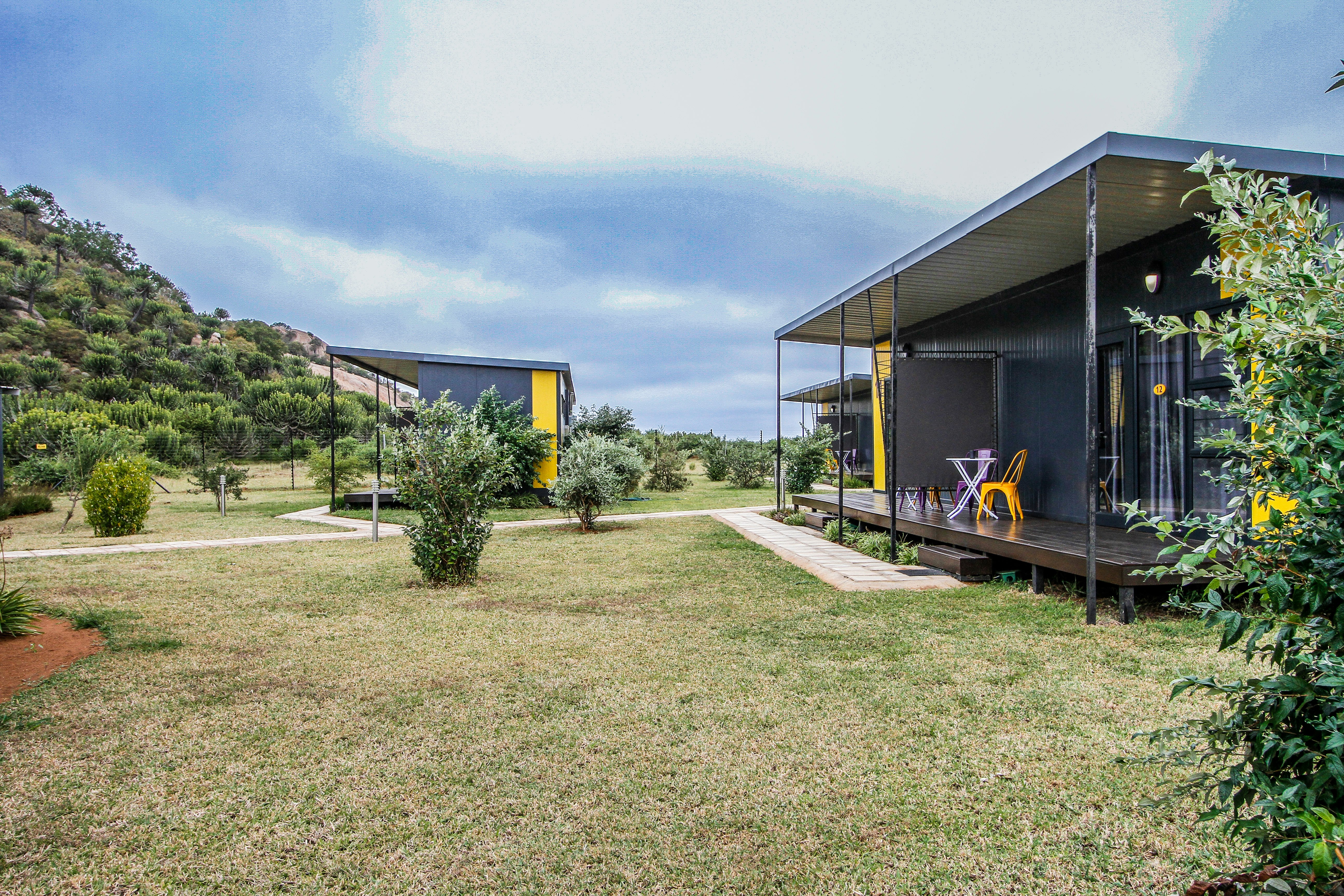 Accommodation near Botlokwa Hospital | LekkeSlaap